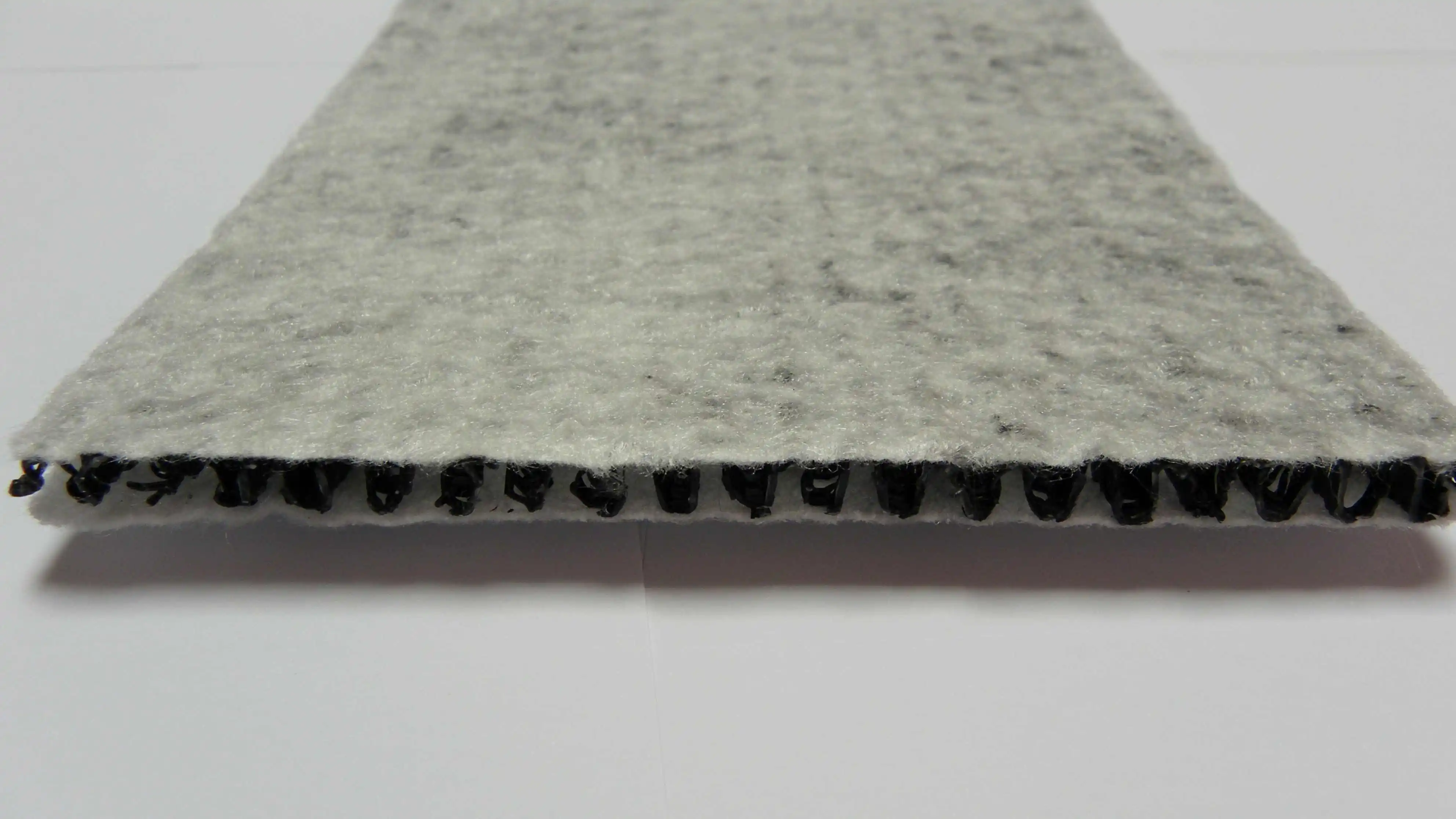 Sindrain C07 350 Fcf130 Geocomposite For Drainage And Ventilation In ...
