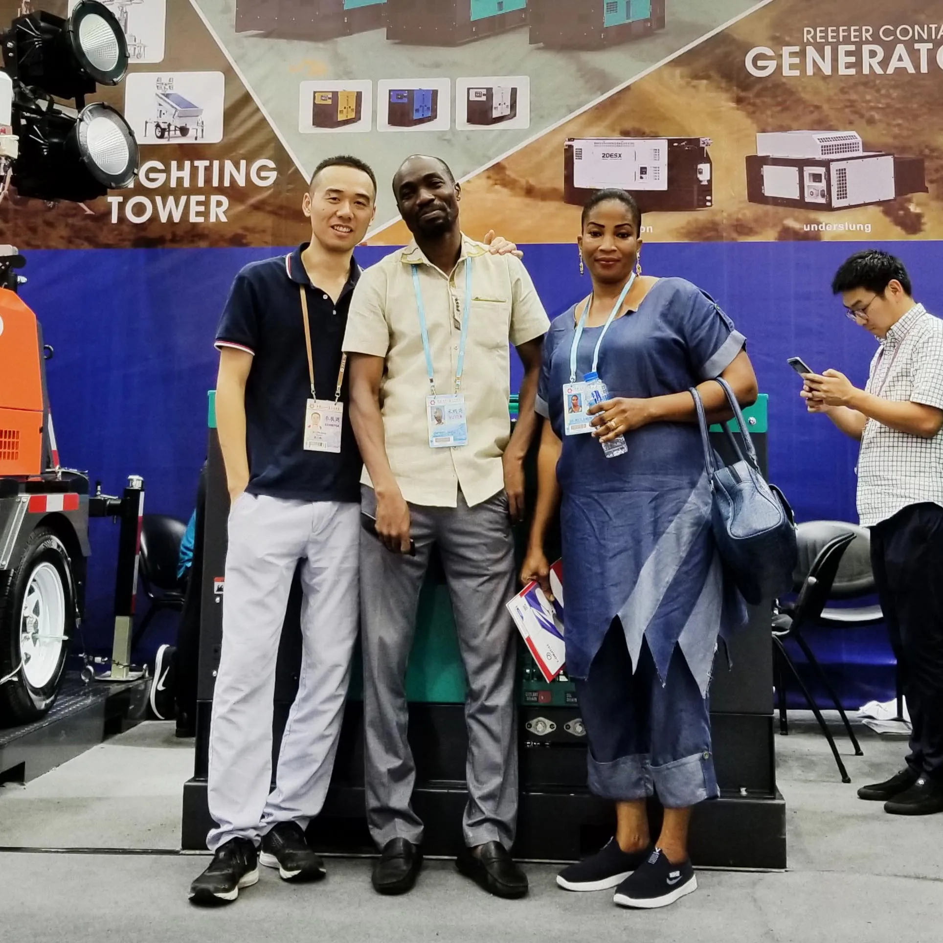 LVT Solar Cameras Trailer - 4G WiFi 4MP HD Mobile Surveillance Tower ...