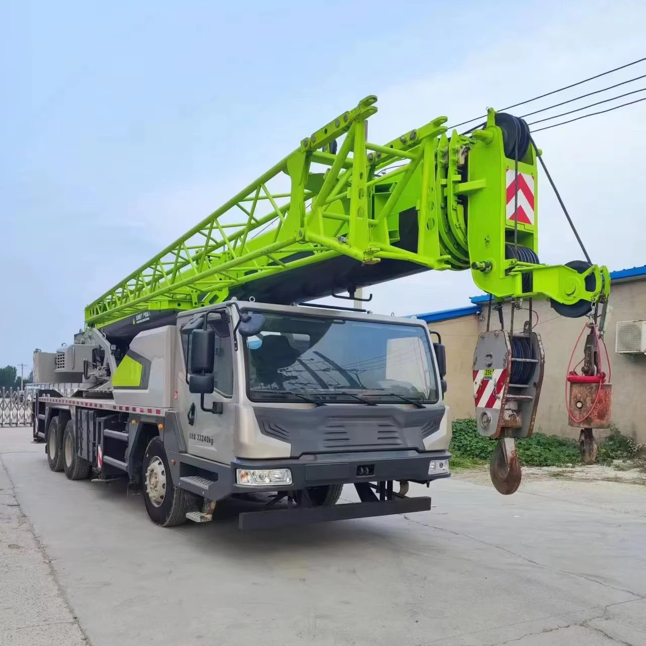 Zoomlion 25ton Truck Mounted Crane High Quality Truck Crane Hydraulic ...