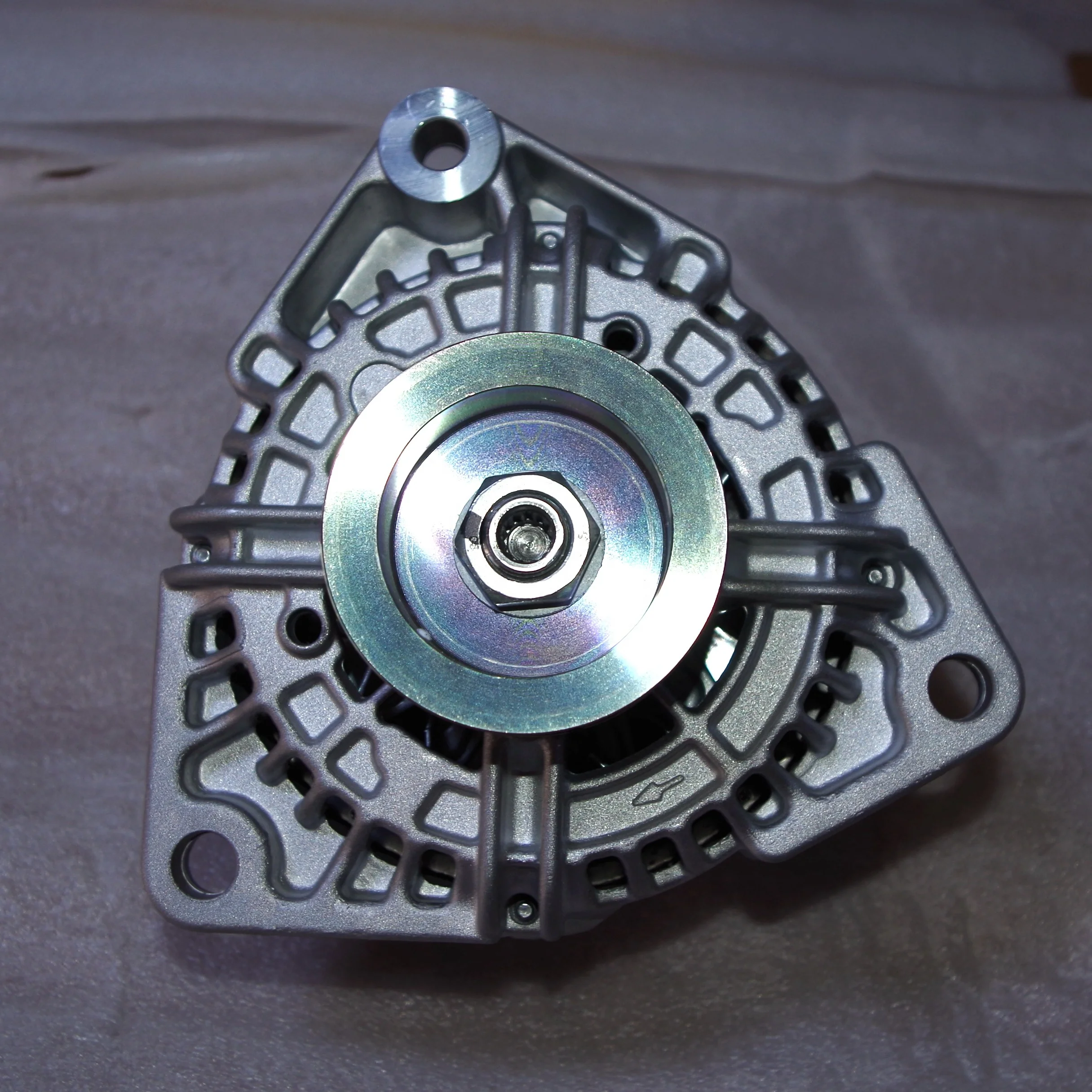 For Mercedes Actros Diesel Alternator A0001504650 0131547802 Original ...