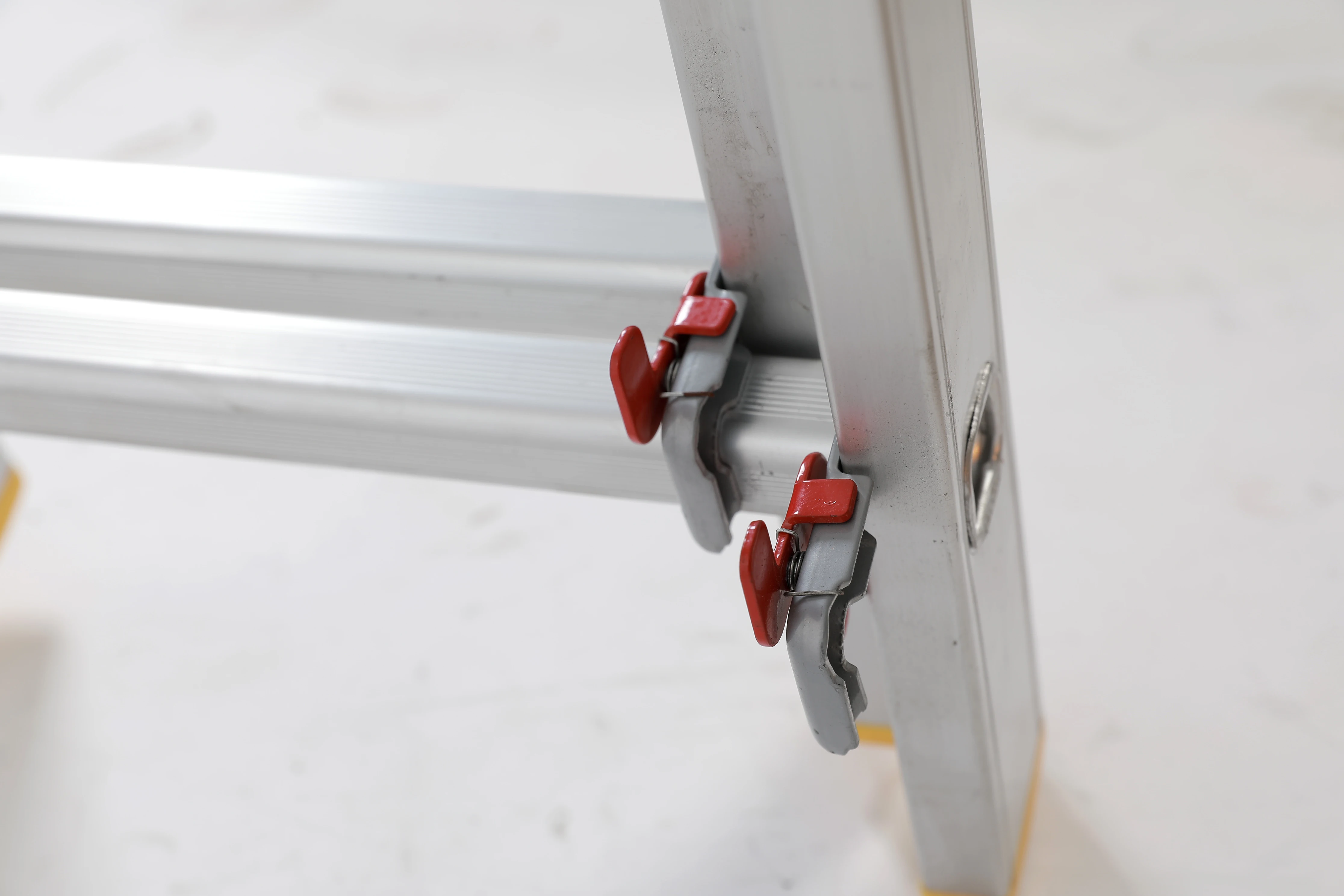 Double Sided Telescopic Ladder Construction Aluminium Used Ladders For ...