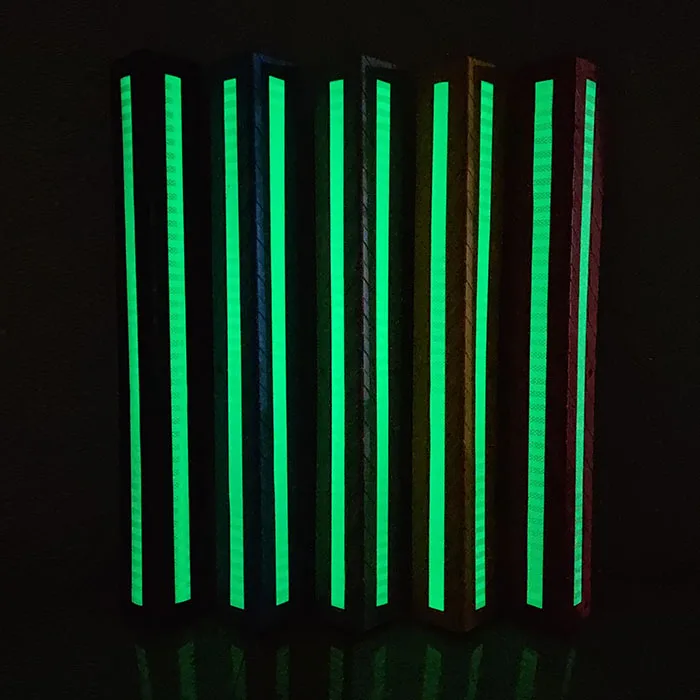 Customized Colored Reflective Garage Parking Lot Plastic Corner Protectorsedge Corner Guards