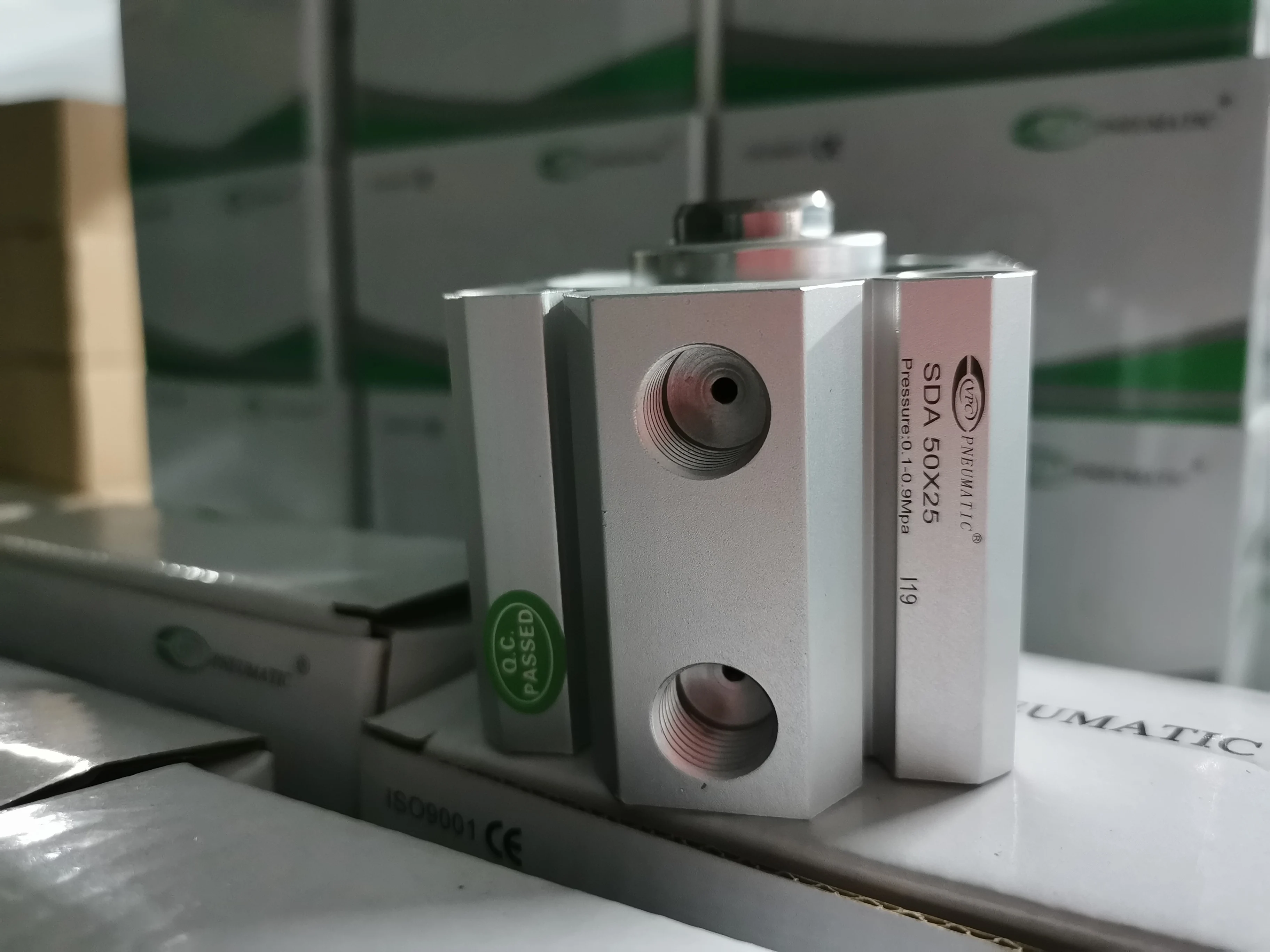 Sda Series 63mm Bore 25mm Stroke Compact Air Cylinder In Pneumatic Parts - Buy Air Cylinder ...