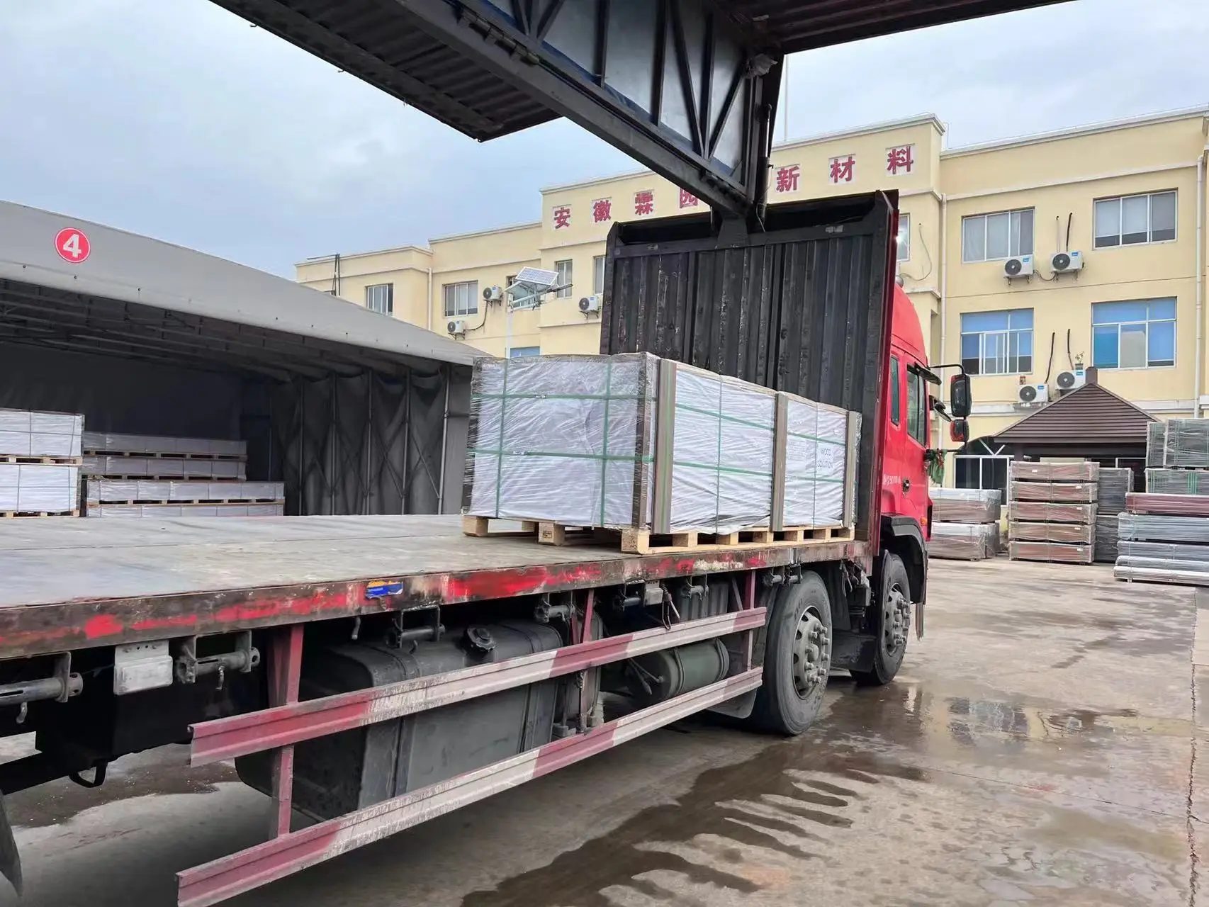 Exterior Cladding Wpc Fence Easy Install Custom Interlock Co-extrusion ...