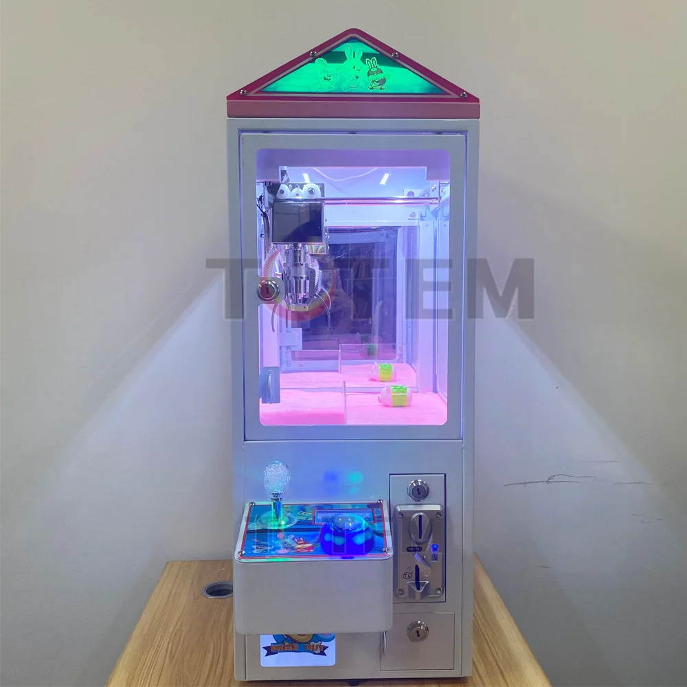 Totem Fun and Interesting Coin Operated Crane Claw Machine for Sale