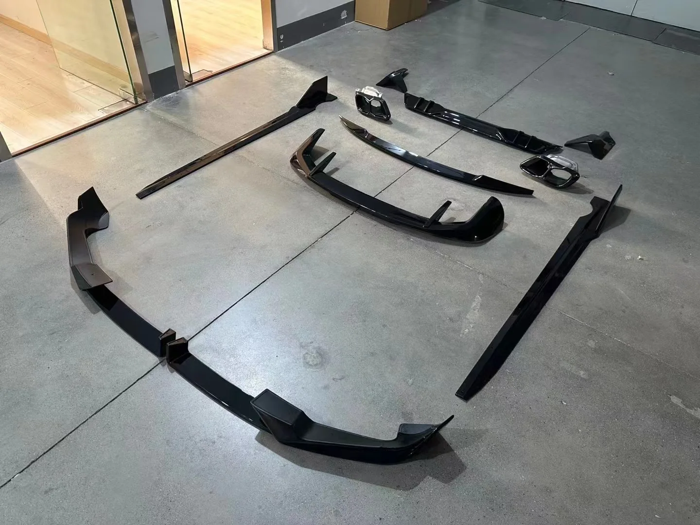 Auto Parts Body Kit Front Rear Lip And Side Skirts For 24+ Bmw X5 G05 ...
