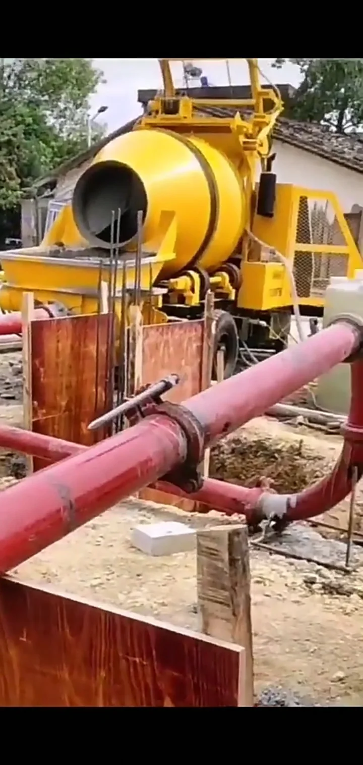 Diesel Portable Concrete Pump Machine For Construction Concrete Mixers ...