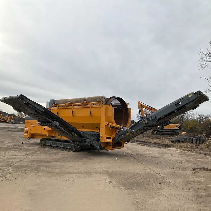 Mobile Crawler Stone Topsoil Compost Screen Plant by Sinolion