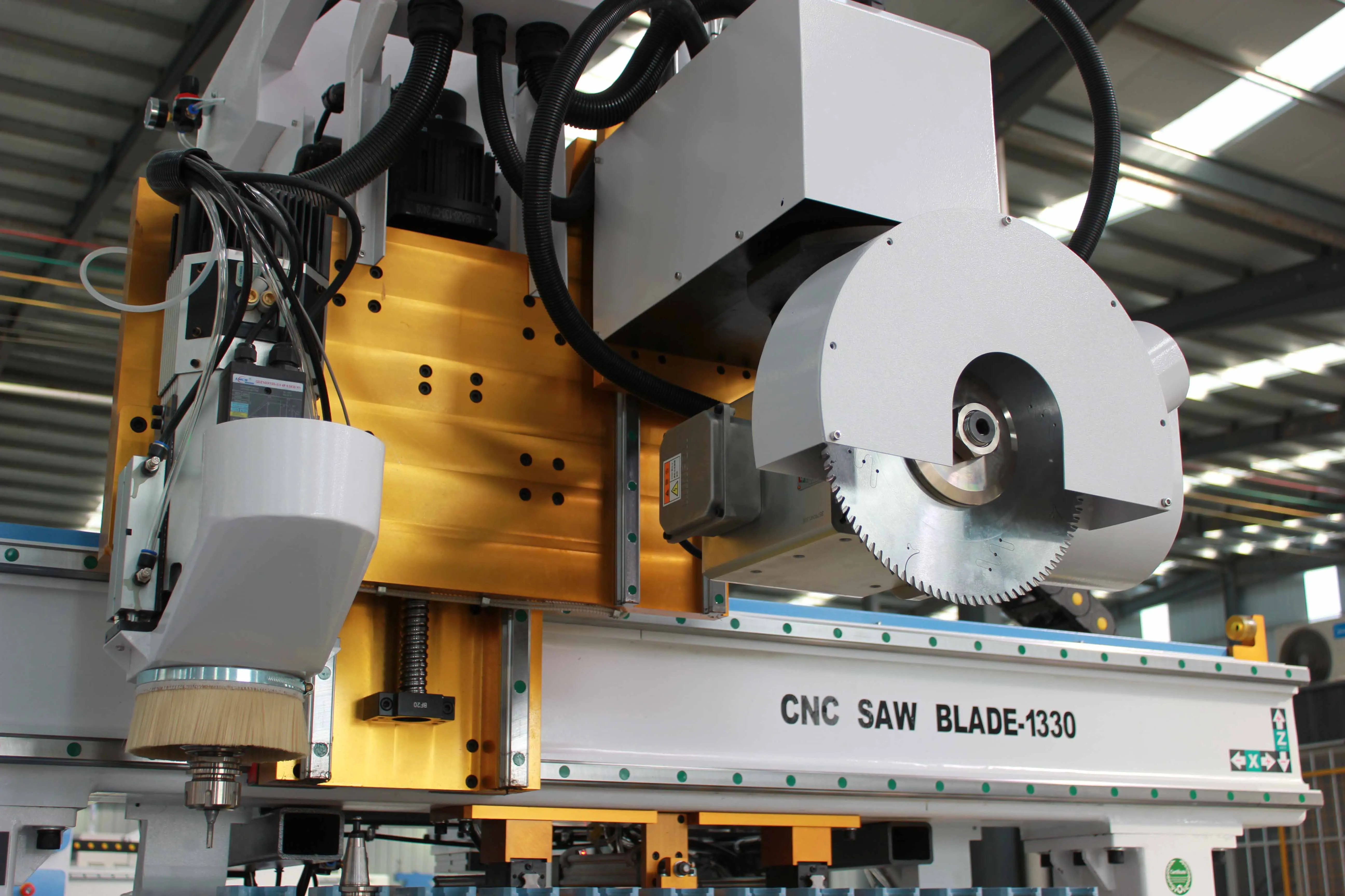 M-SHINE 3d Woodworking Carving Cutting Machine Linear Tool Changer 1330 Atc Cnc Router with Saw ...