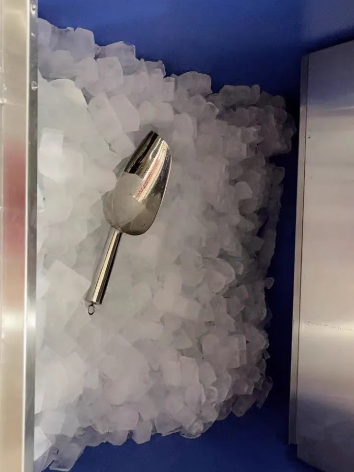 Alibaba.com: 60kg-1200kg capacity, automatic cube ice maker machine ...