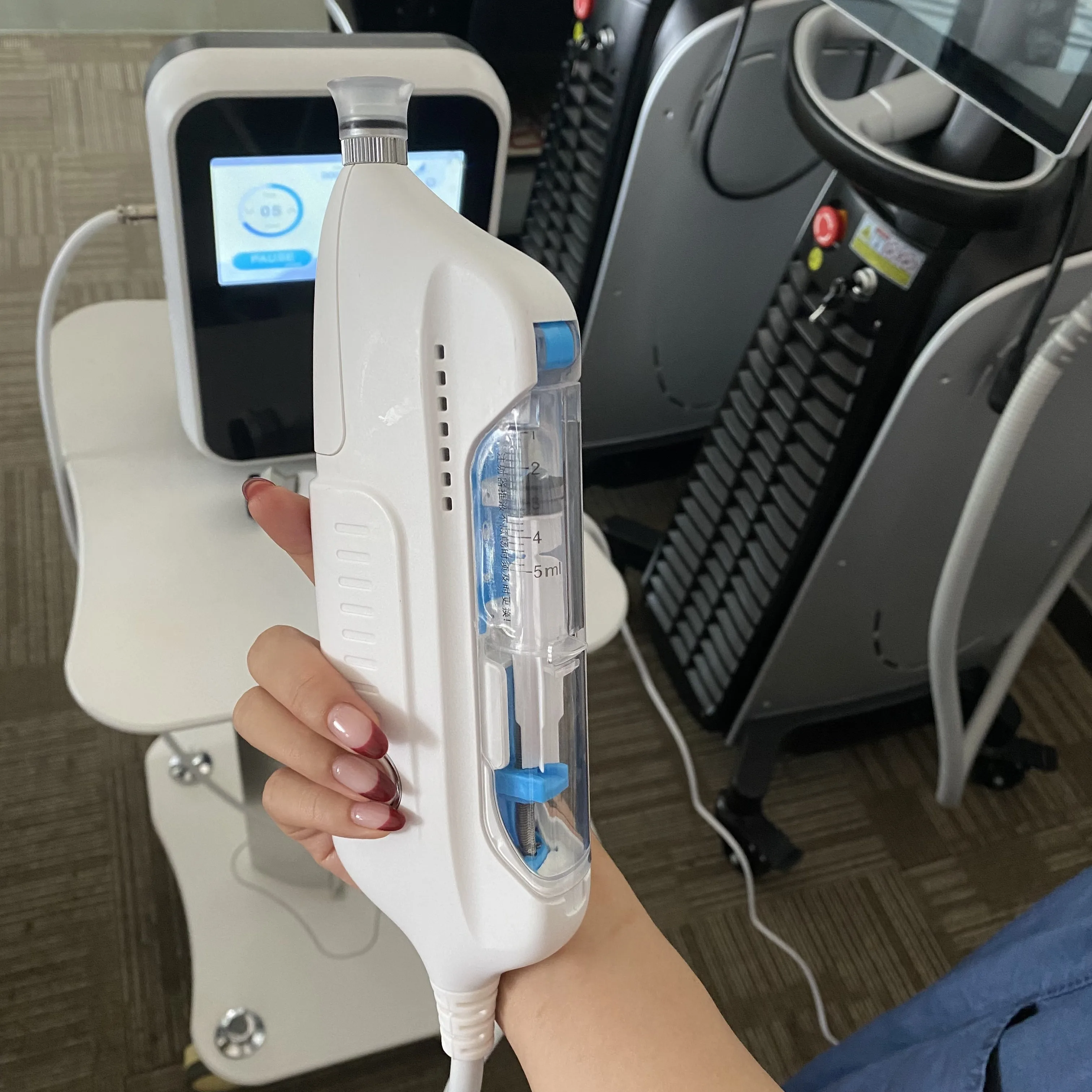 2023 Hello Face No-Needle Mesotherapy Device - Meso Gun