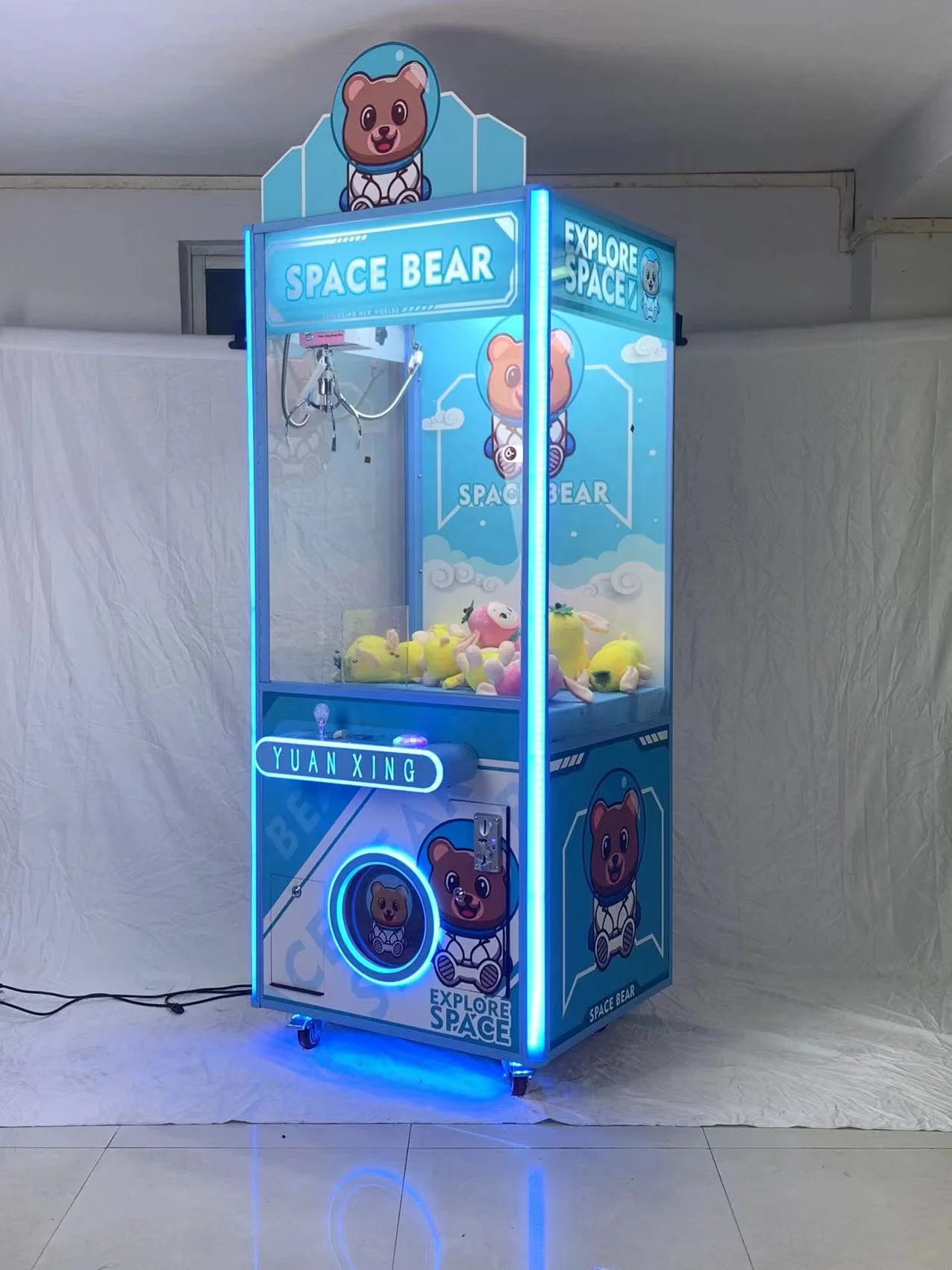 Dreamland Coin Operated Luxury Cabinet Game - Mini Arcade