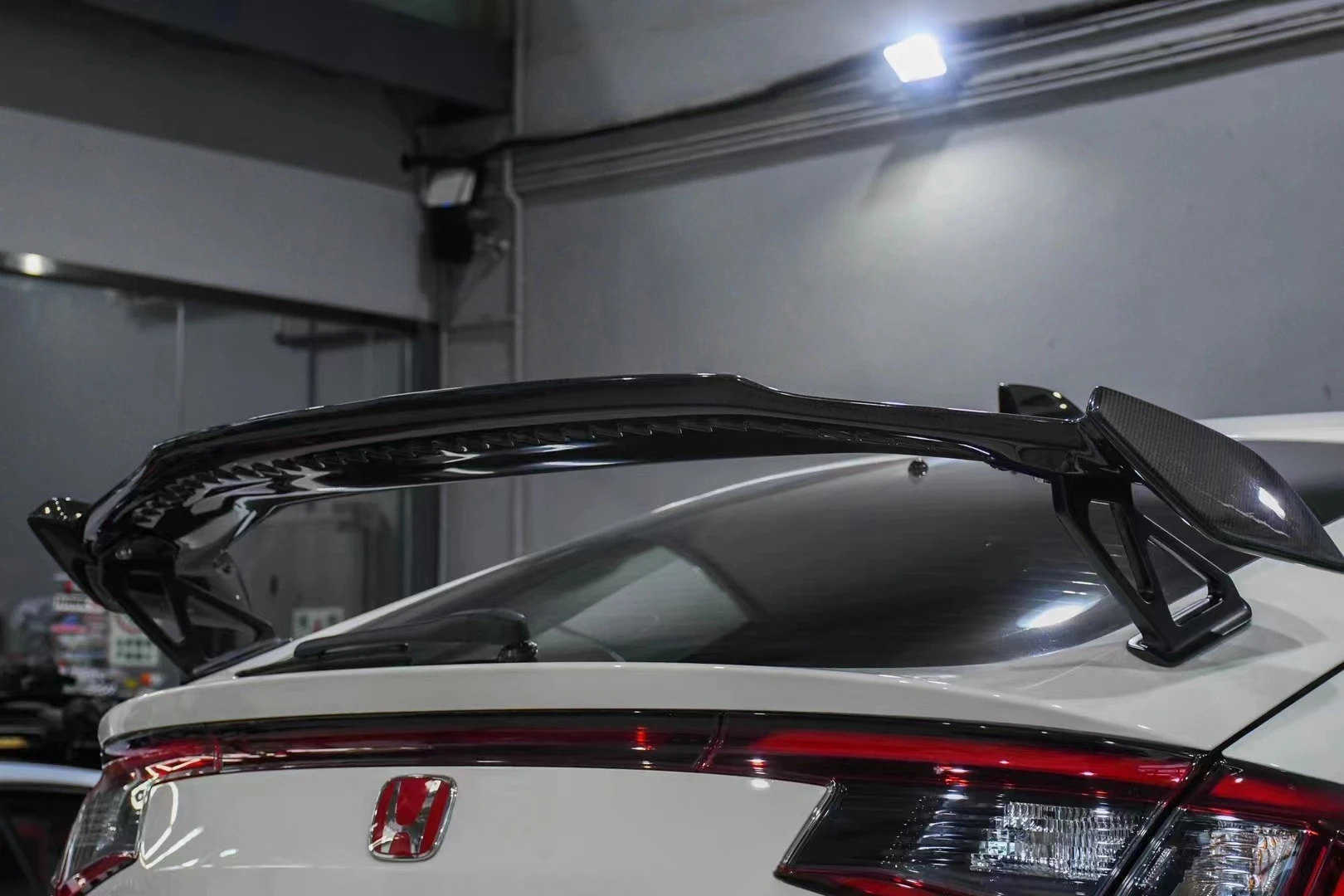 Honda Civic Type-R FL5 GT Spoiler - Carbon Fiber Modulo Style