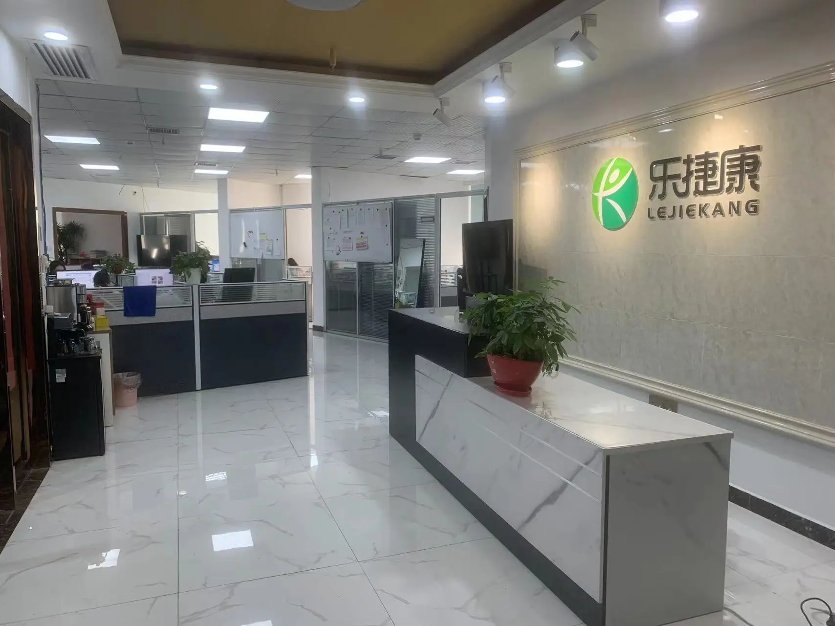 Autistic Sensory Education Color Change And Rapid Rotation Of The ...