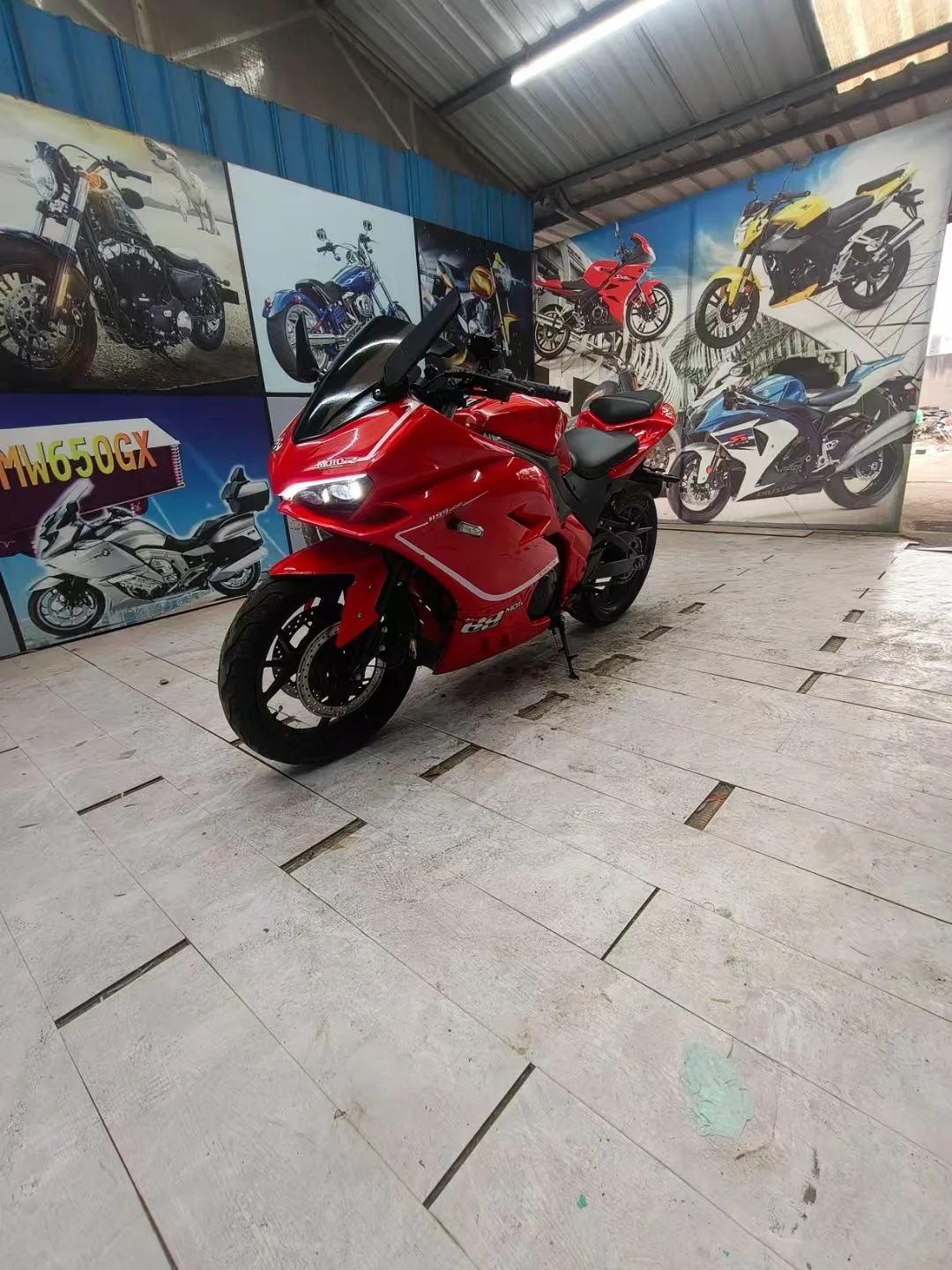 Jiaolong Second-hand Motorcycle - 2-cylinder, Water-cooled, 400cc ...