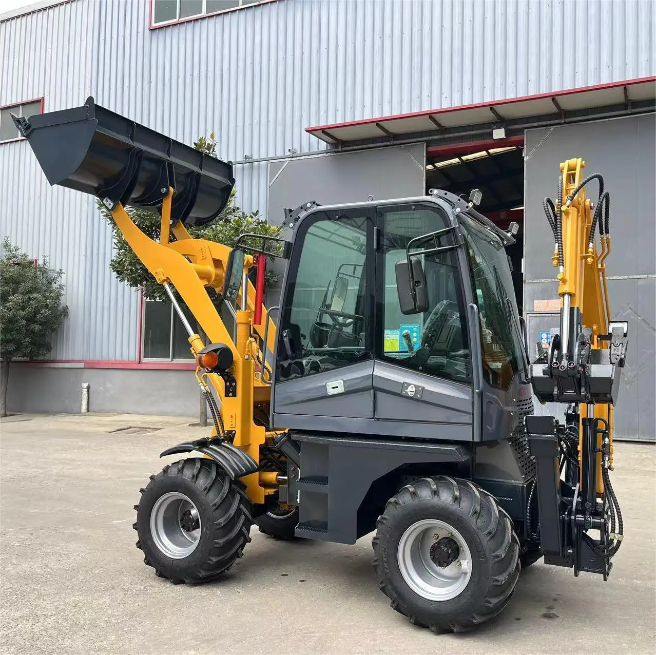 China Mini Retroexcavadora Farm Tractor Backhoe Excavator Loader 4x4 ...