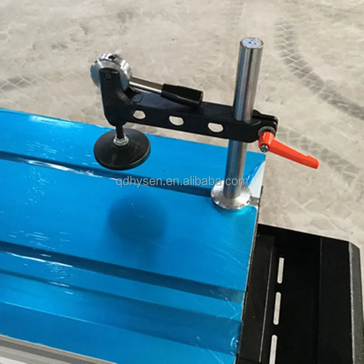 Sliding Table Panel Saw with Manual Pressure Feeder