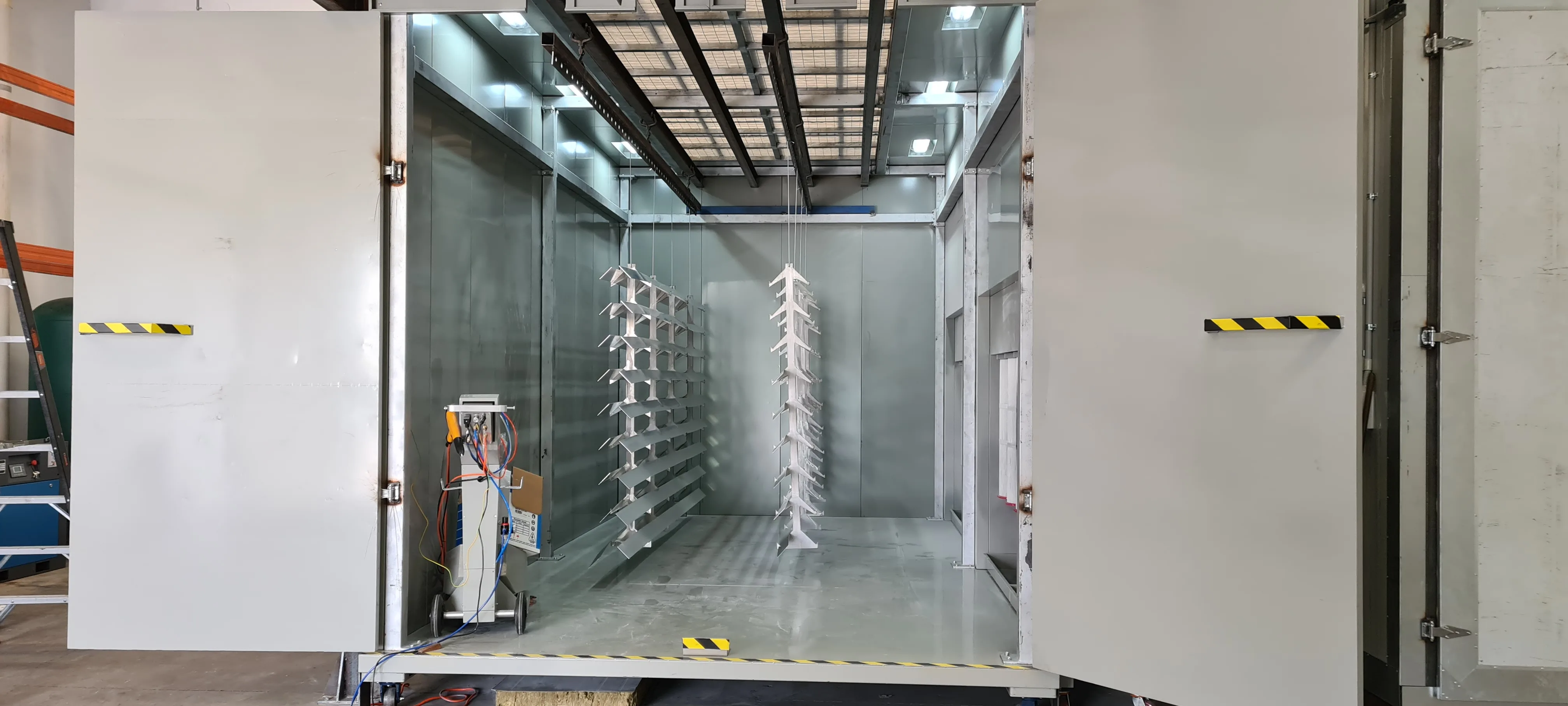 Manual Batch Powder Coating Line for Metal Frames - Reliable Coating ...