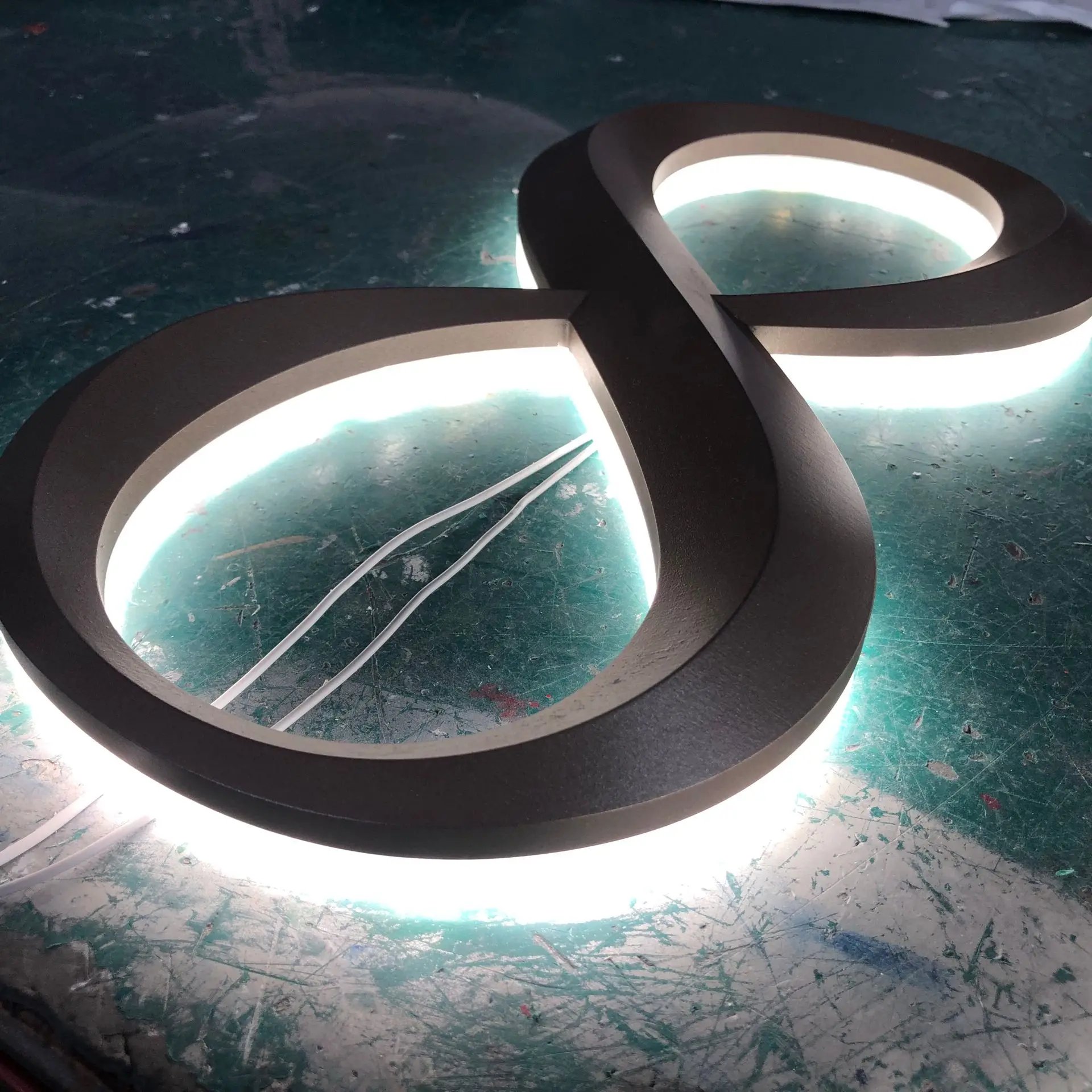 Custom 3D Metal Letter Acrylic LED Signboard Indoor Outdoor Illuminated ...
