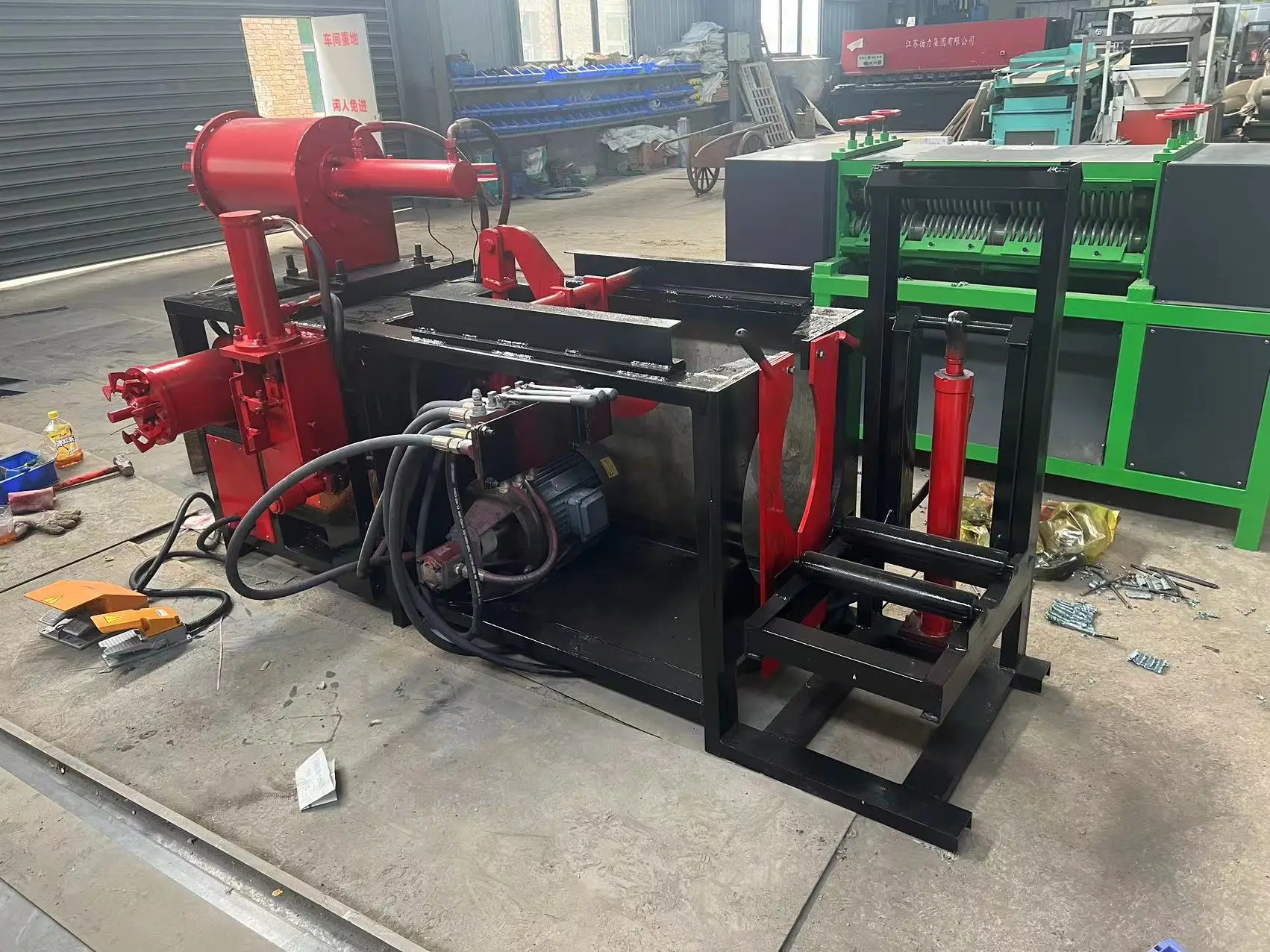 Waste Motor Cutting and Recycling Machine Scrap Metal Motor Crusher ...