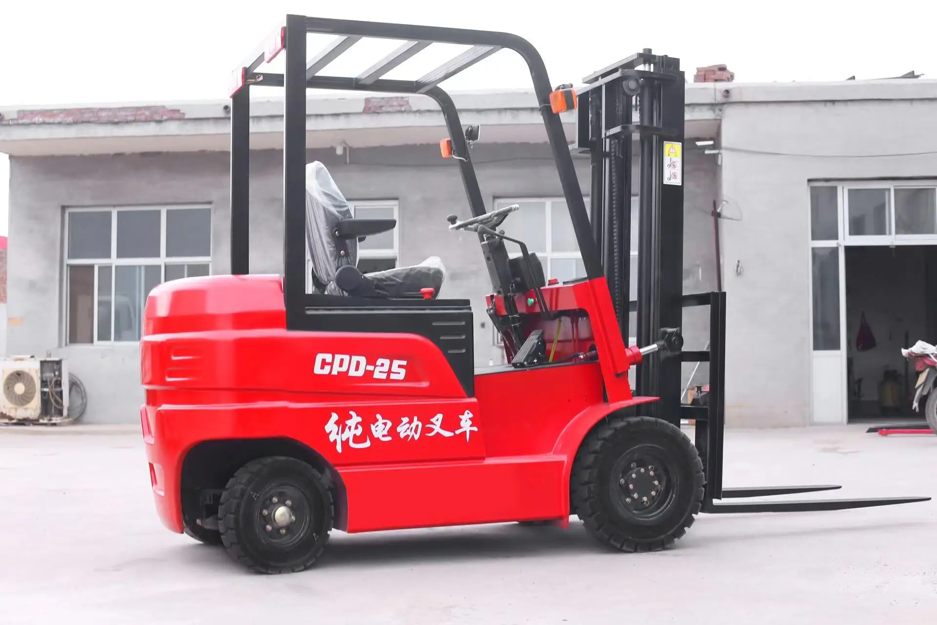Nasedi Electric Forklifts - Efficient & Reliable Solutions