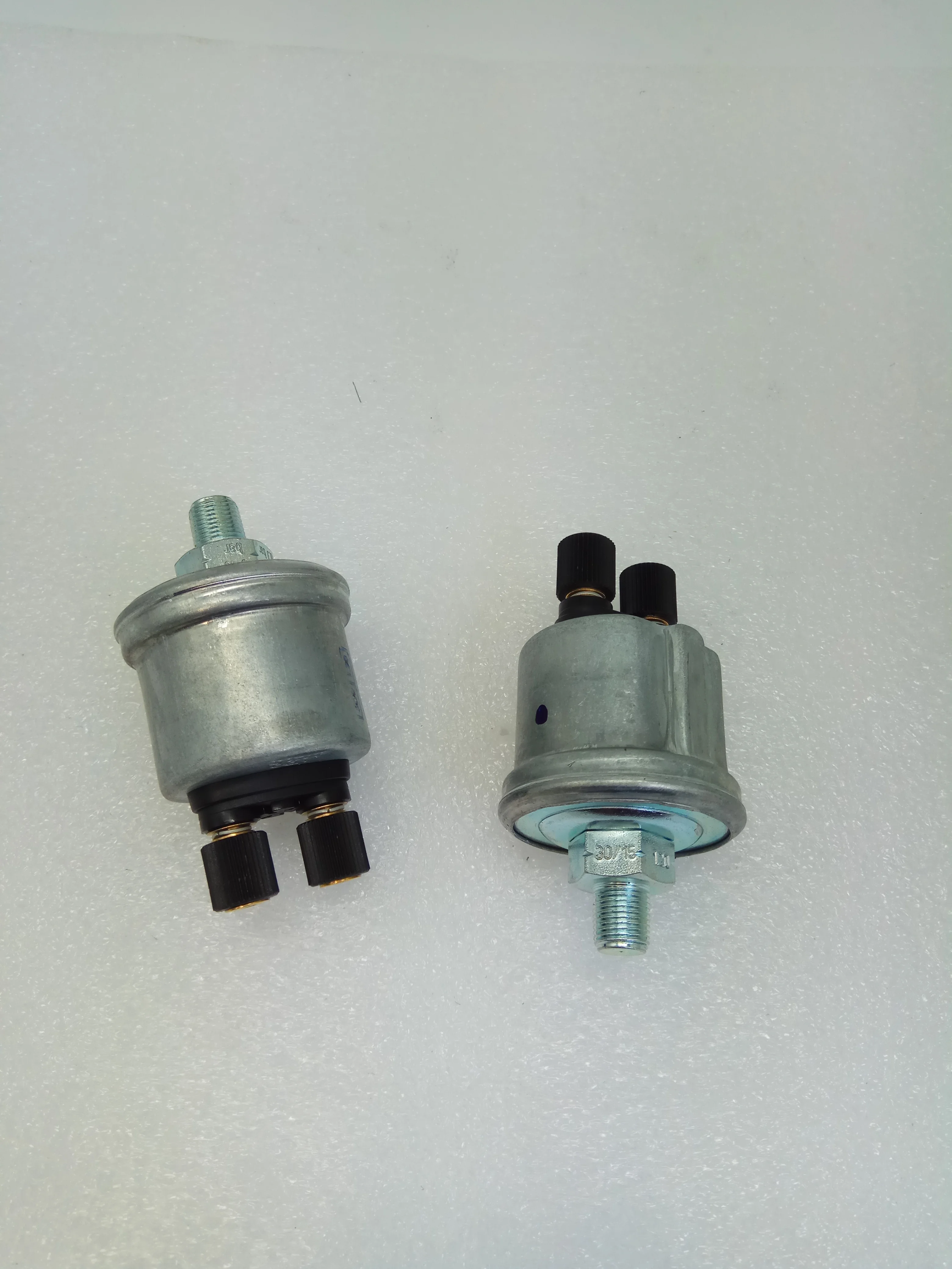 Original VDO Oil Pressure Sensor 360-081-030-015 Engine Sender1 8 NPT 0 10 Bar Engine Sender ...