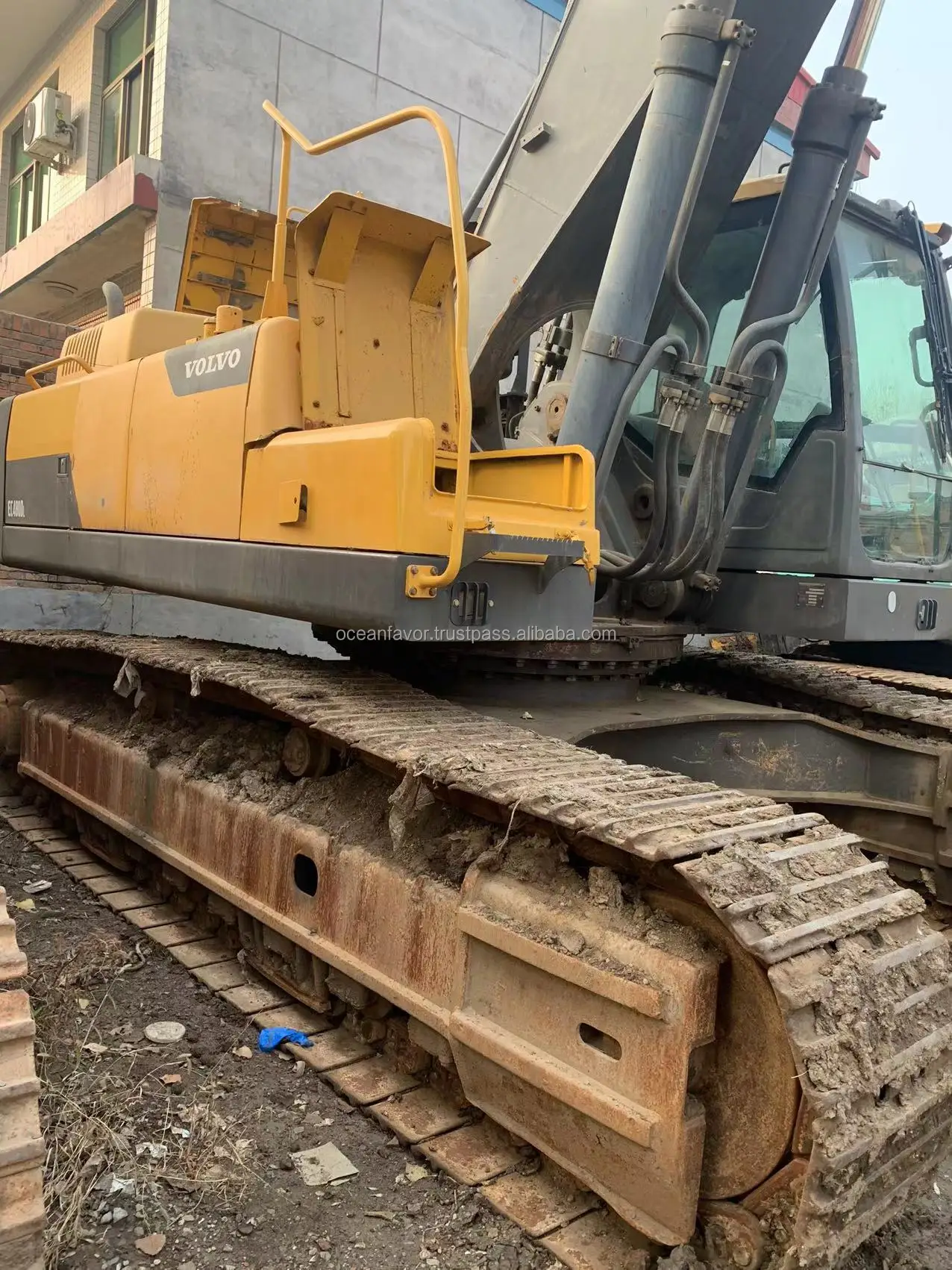 Volvo EC480D Heavy Earth-Moving Shovel - 48 Ton Excavator