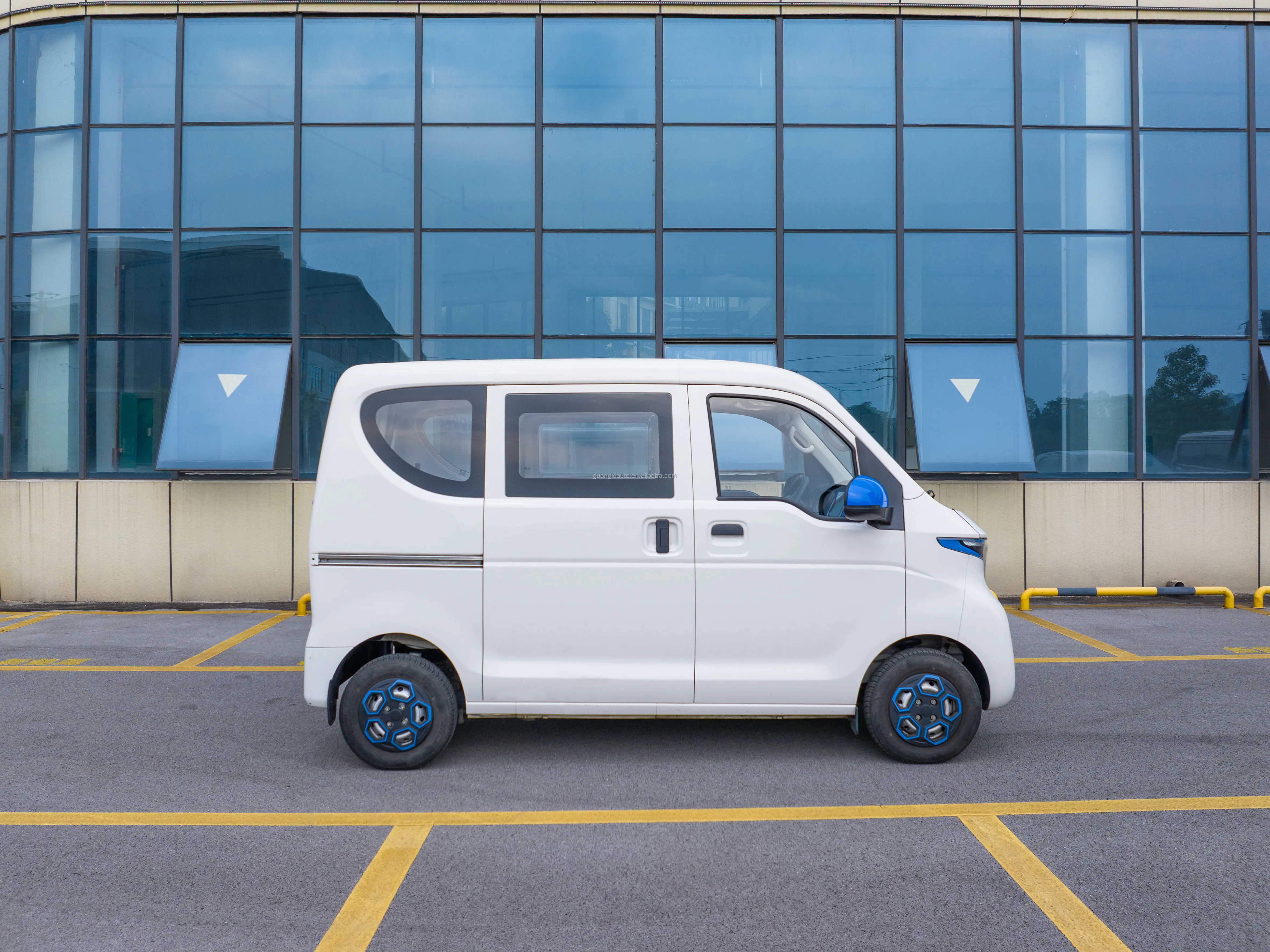 LINXYS Pure Electric Mini Van Cargo Trucks New Energy Vehicles Electric ...