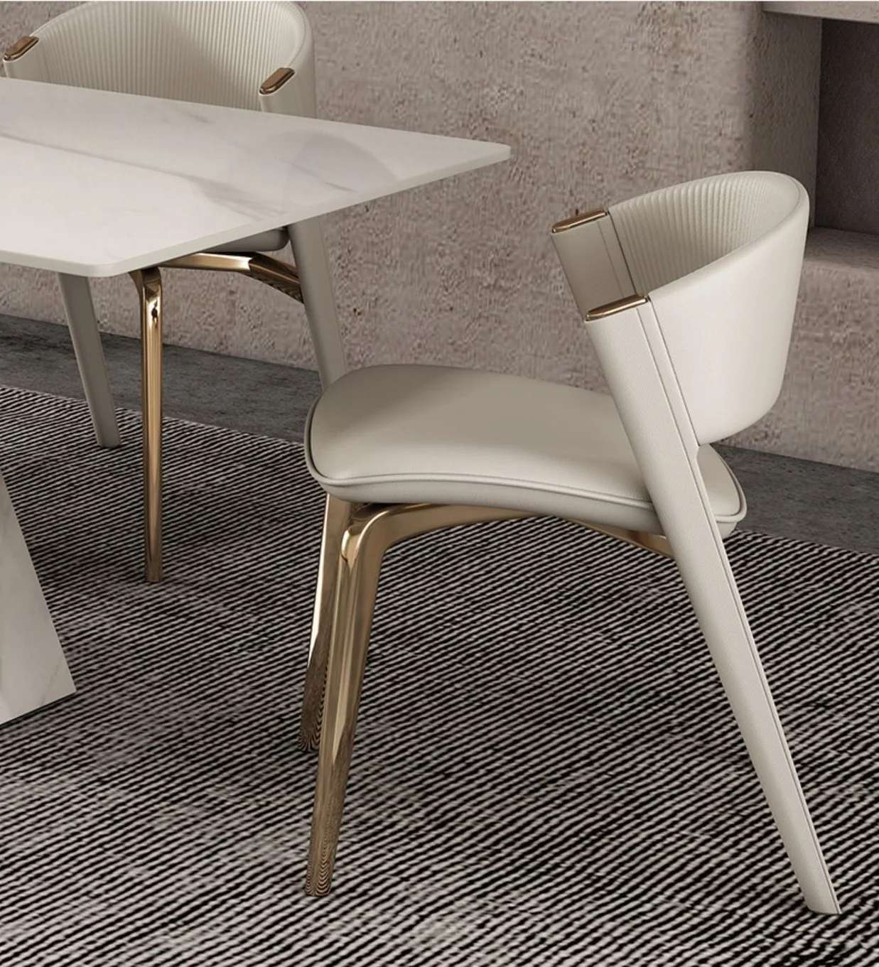 Italian Modern Design Light Luxury Dining Chair for Household