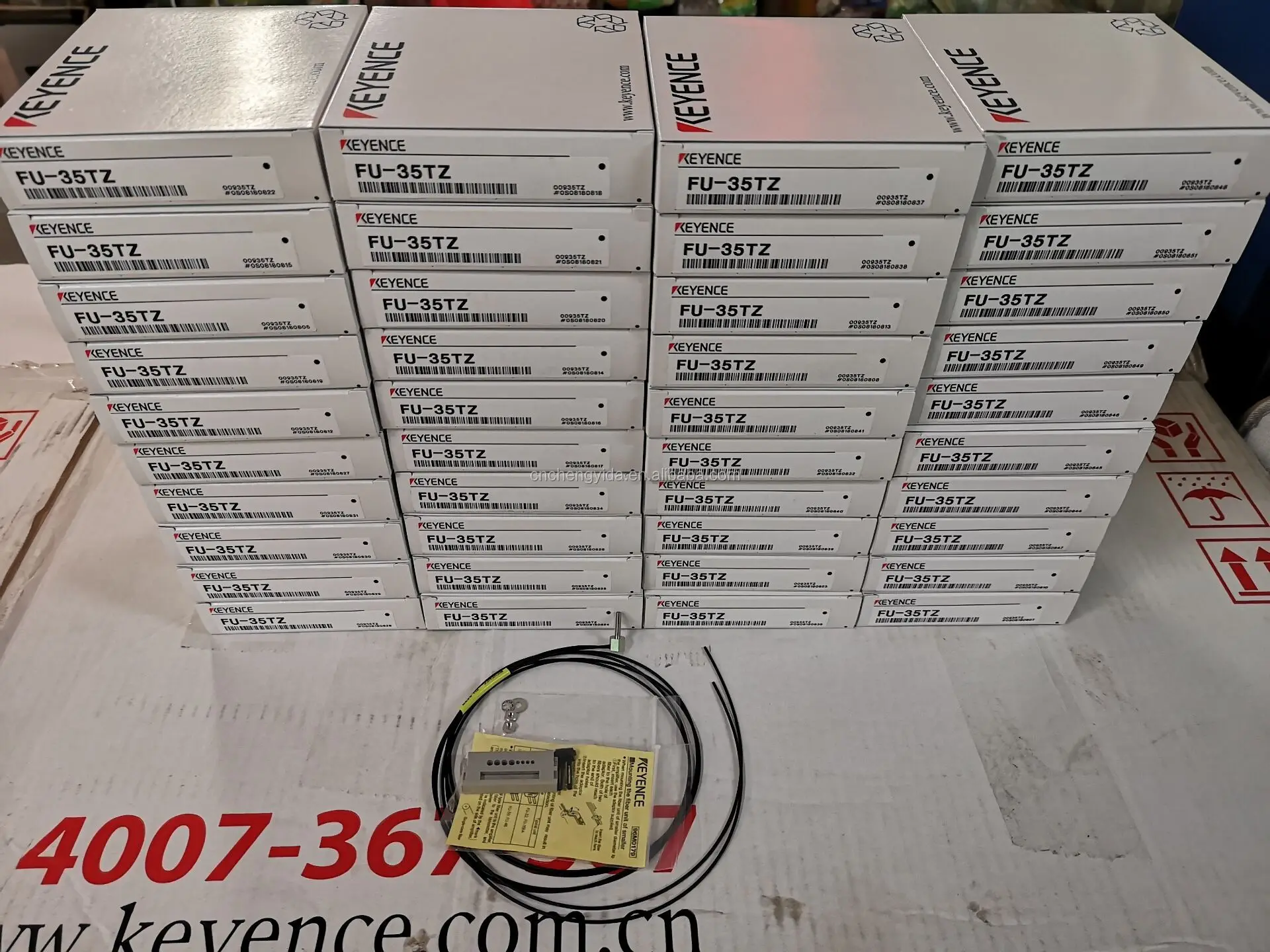KEYENCE FU-38V Manual-Calibration Fibreoptic Sensor New Original ...