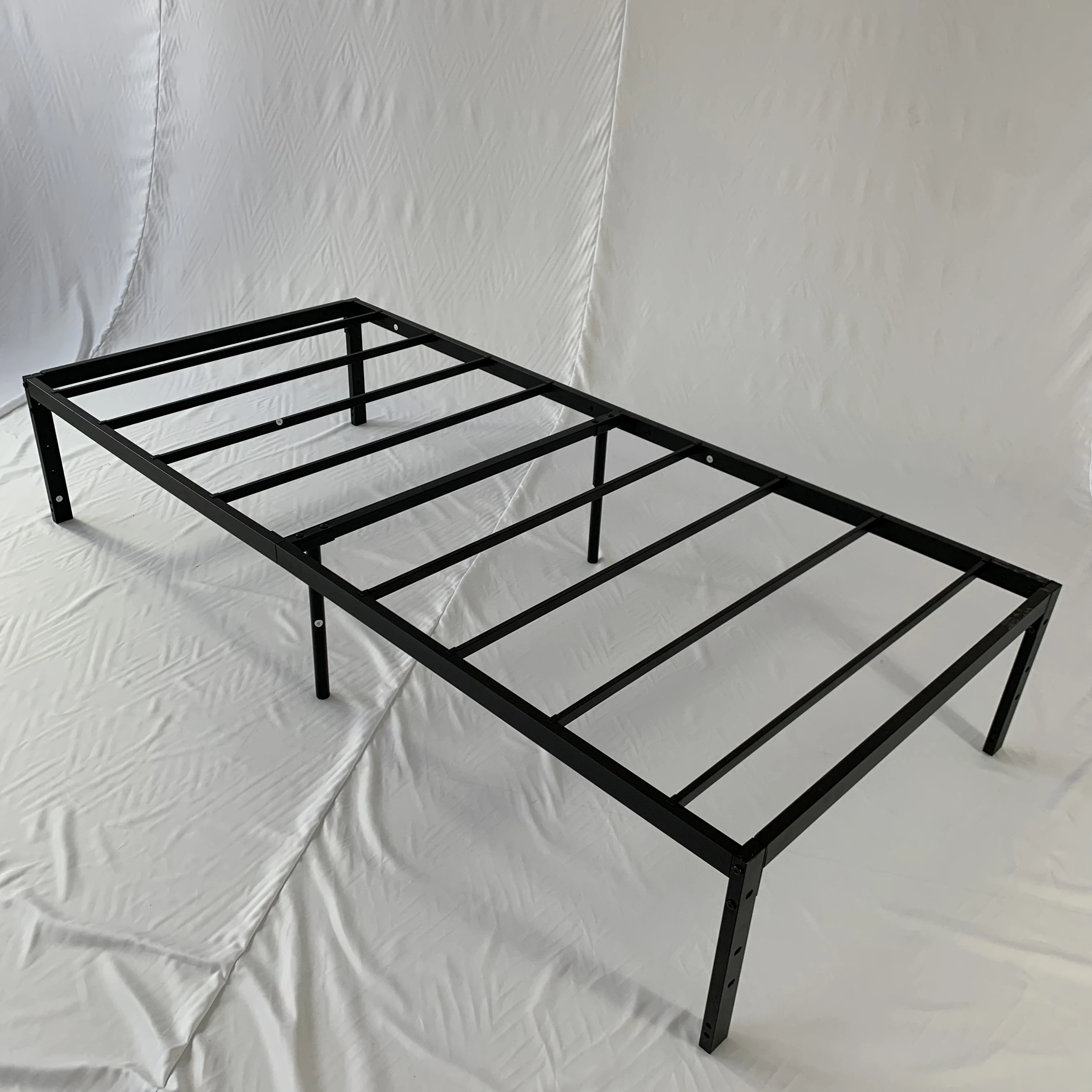 Basic Metal Frame Bed Single Size Iron Frame Steel Bed - Buy Steel Bed ...