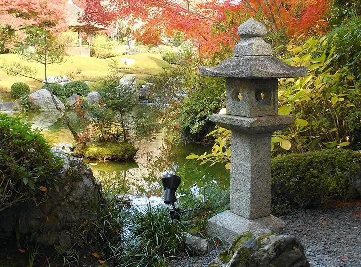Hand Carved Outdoor Natural Granite Japanese Garden Decorative Lantern ...