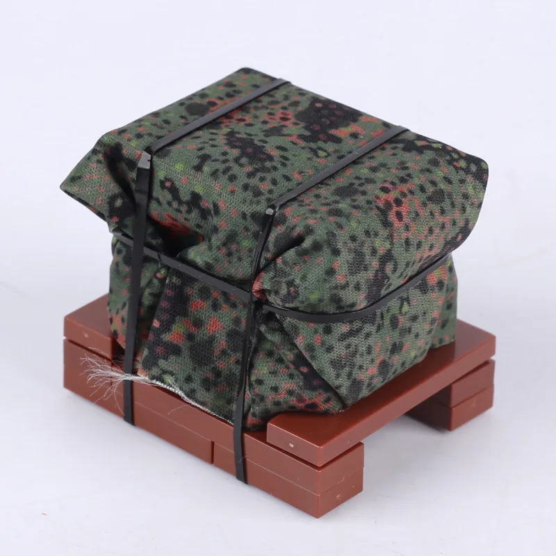 WW2 Military Mini Soldier Figure Army Camouflage Supply Airdrop Box ...