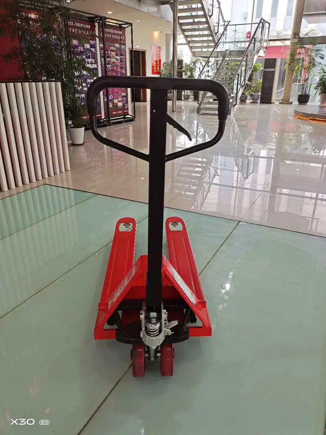 HELI Electric Hand Pallet Truck for Pallet Handling Versatile Forklift ...