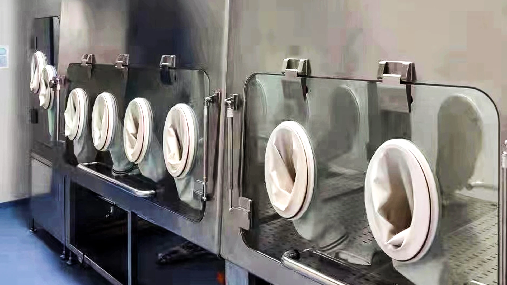 Hjclean Tech Isolator Negative Pressure Isolator Oeb5 With Push Push ...