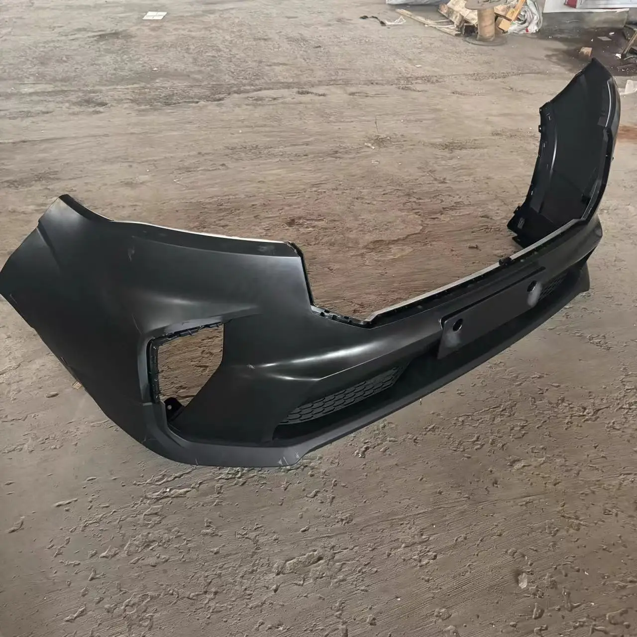SAIC MAXUS Genuine Front Bumper for LDV Delivery 9 & V90 (2018-2020 ...