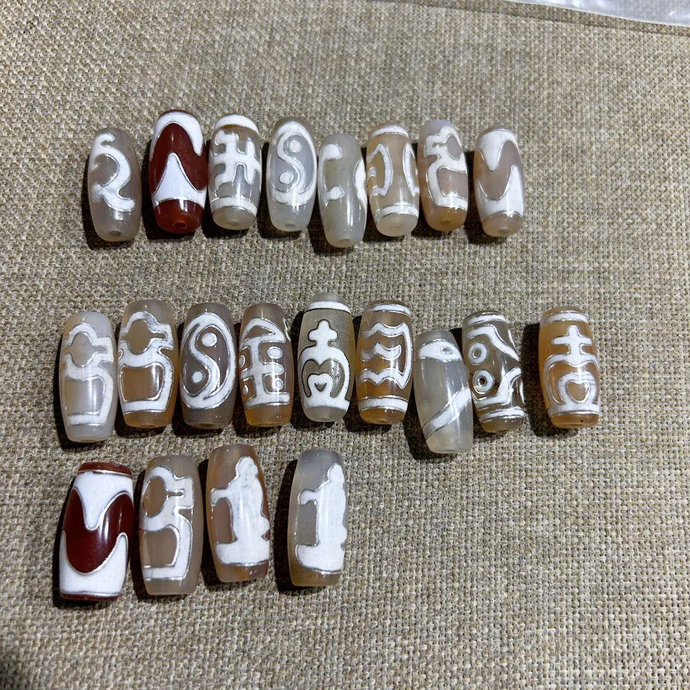 Alibaba.com: 48MM Long Agate Dzi Beads with Silver Lines Cuoyin Tianzhu ...