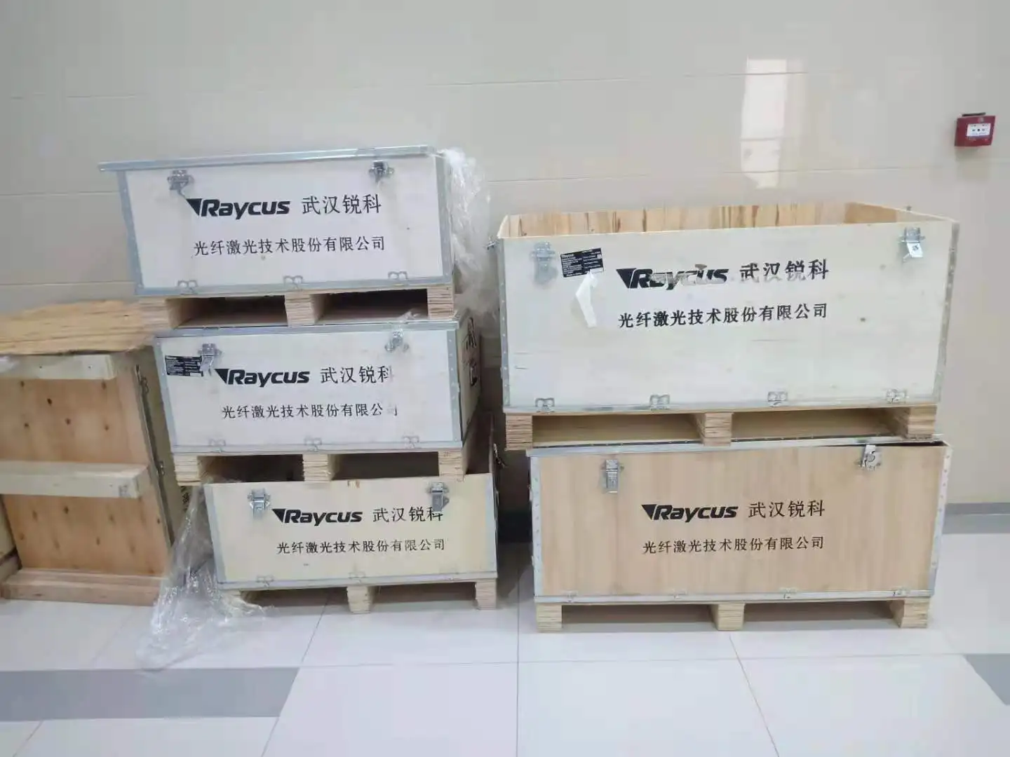 Cw Single Module Raycus 1500w 2000w 3000w Power Lazer Source Generator ...