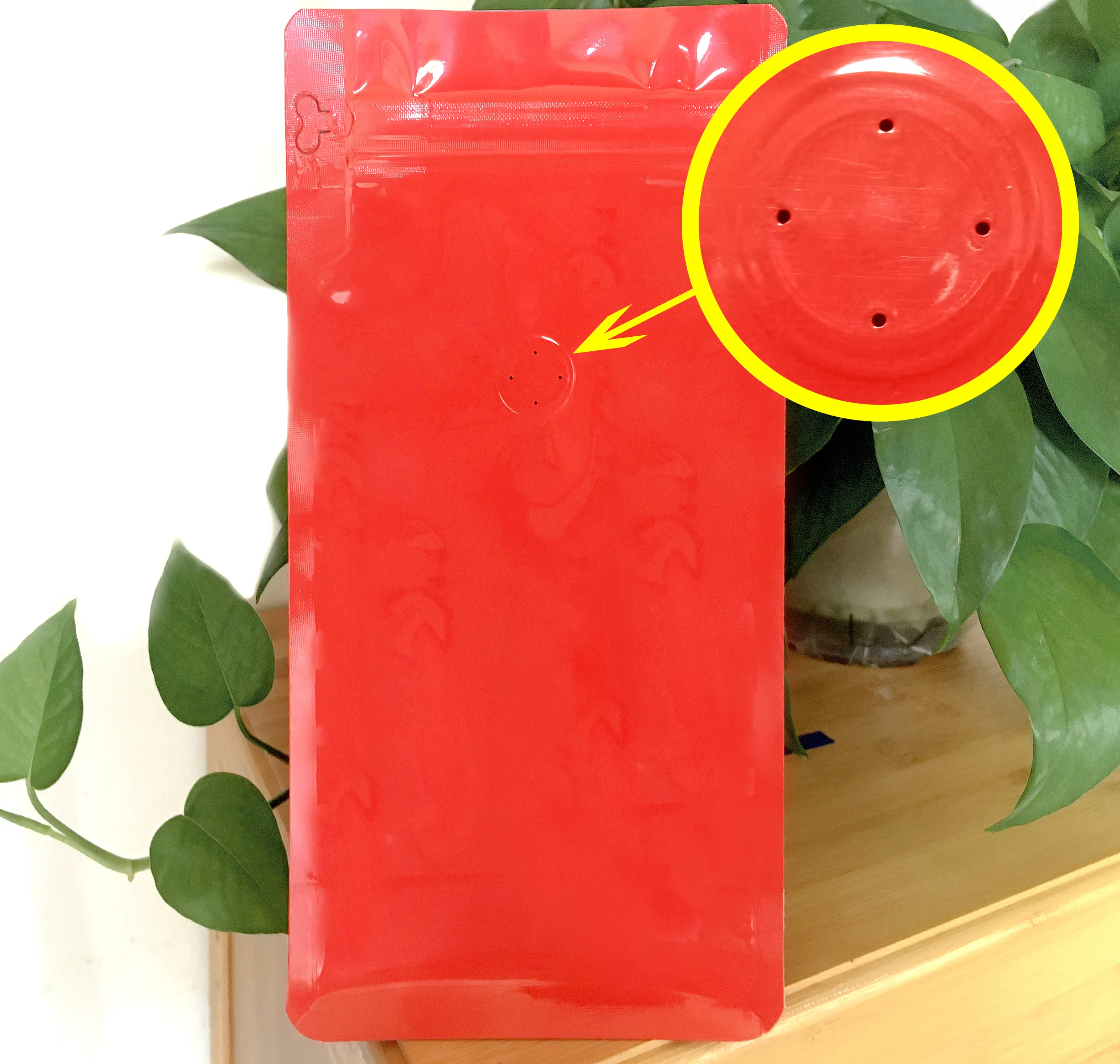 Small Plastic Air One Way Degassing Valves Good Use Coffee Pouches With ...