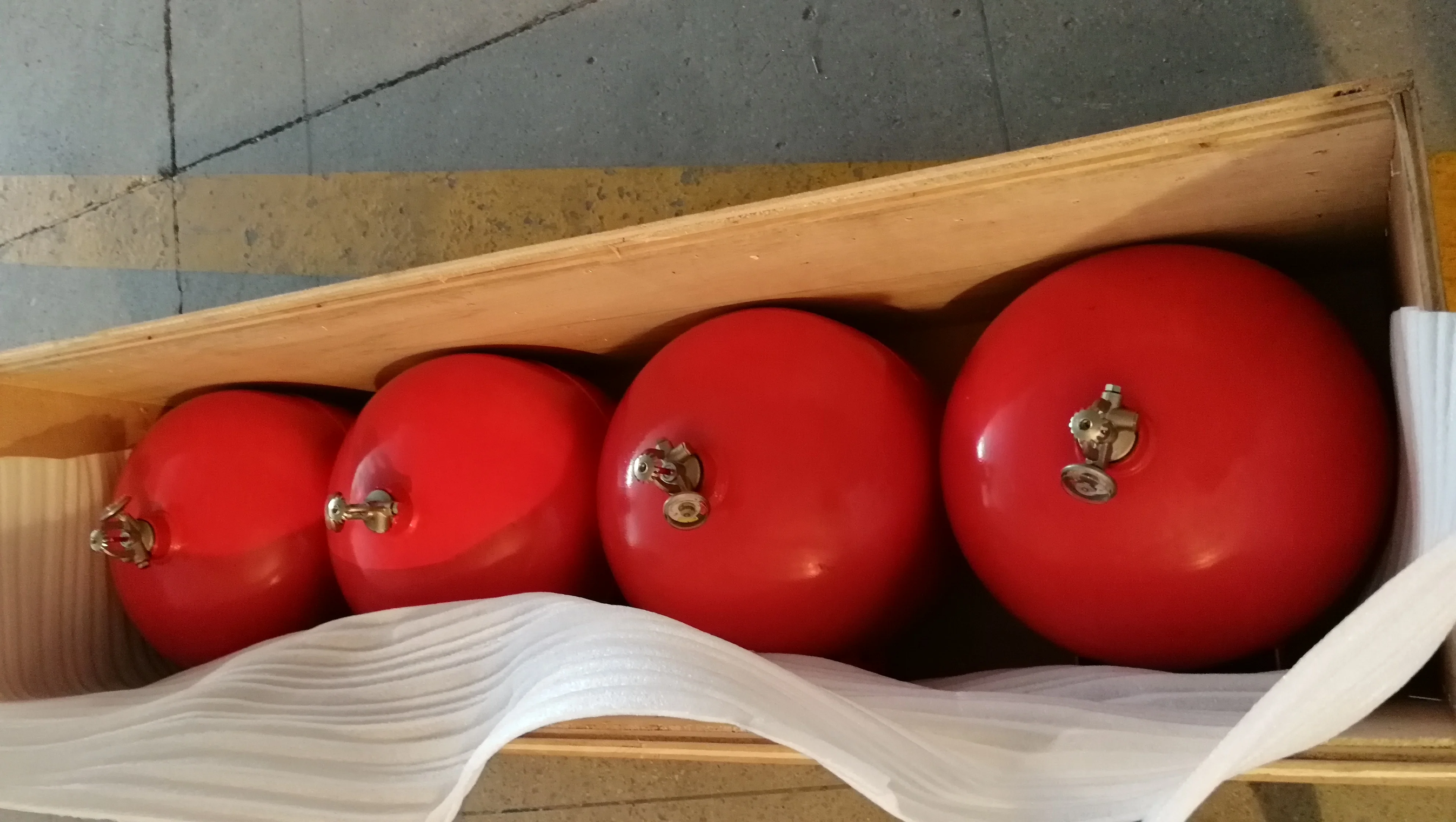 Server-rack Fire Suppression Unit With Fm200 Gas - Buy Rack Mounted ...