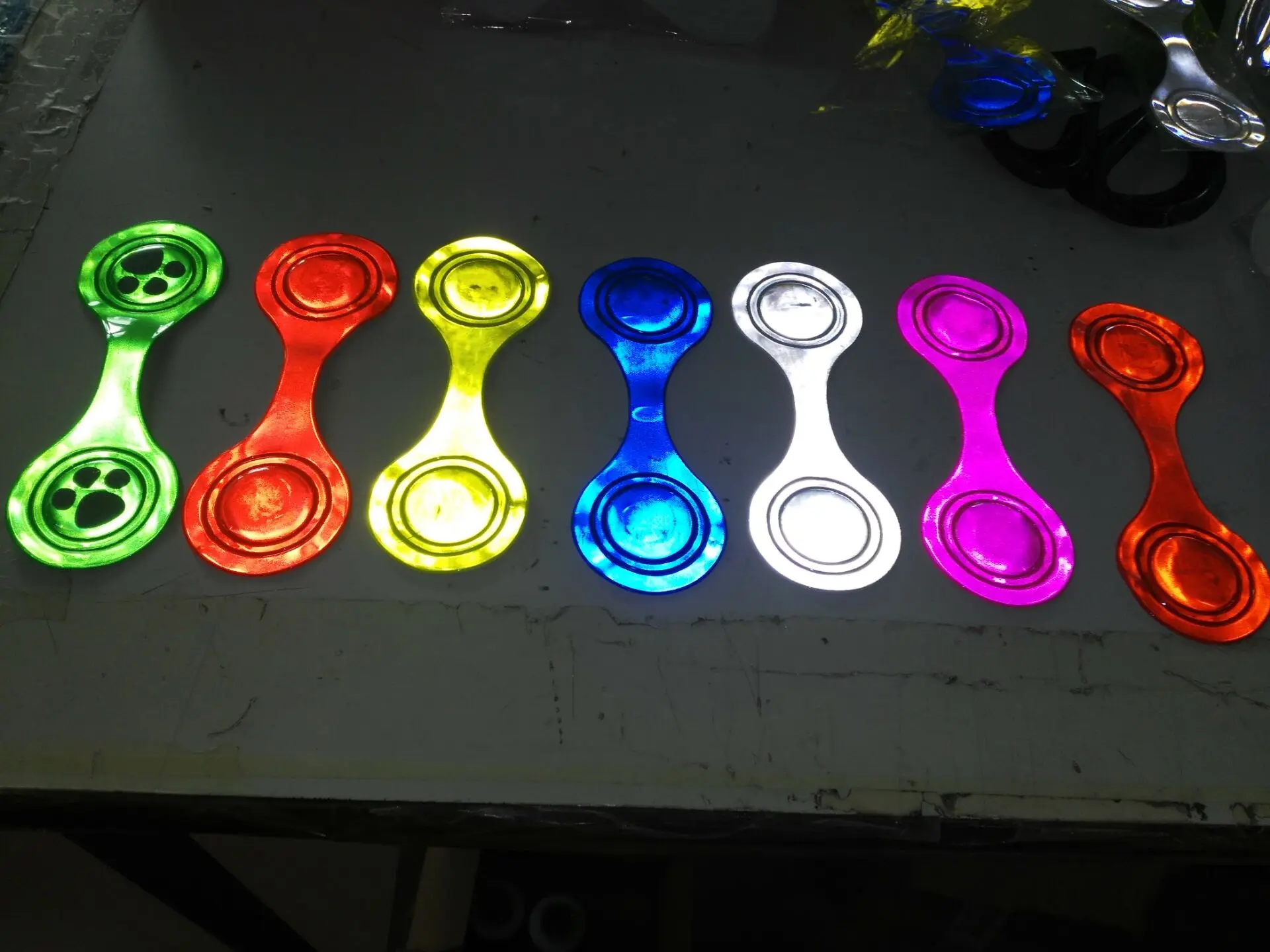 En13356 Running Reflective Safety Magnet Clips Reflector Pvc Printed ...