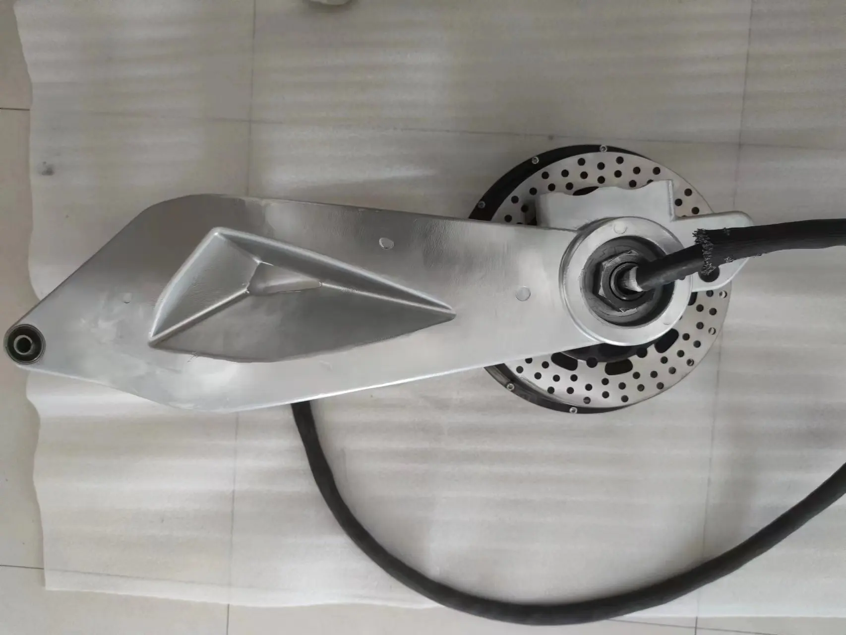 High Power Single Swingarm Hub Motor Set for Electric Scooters