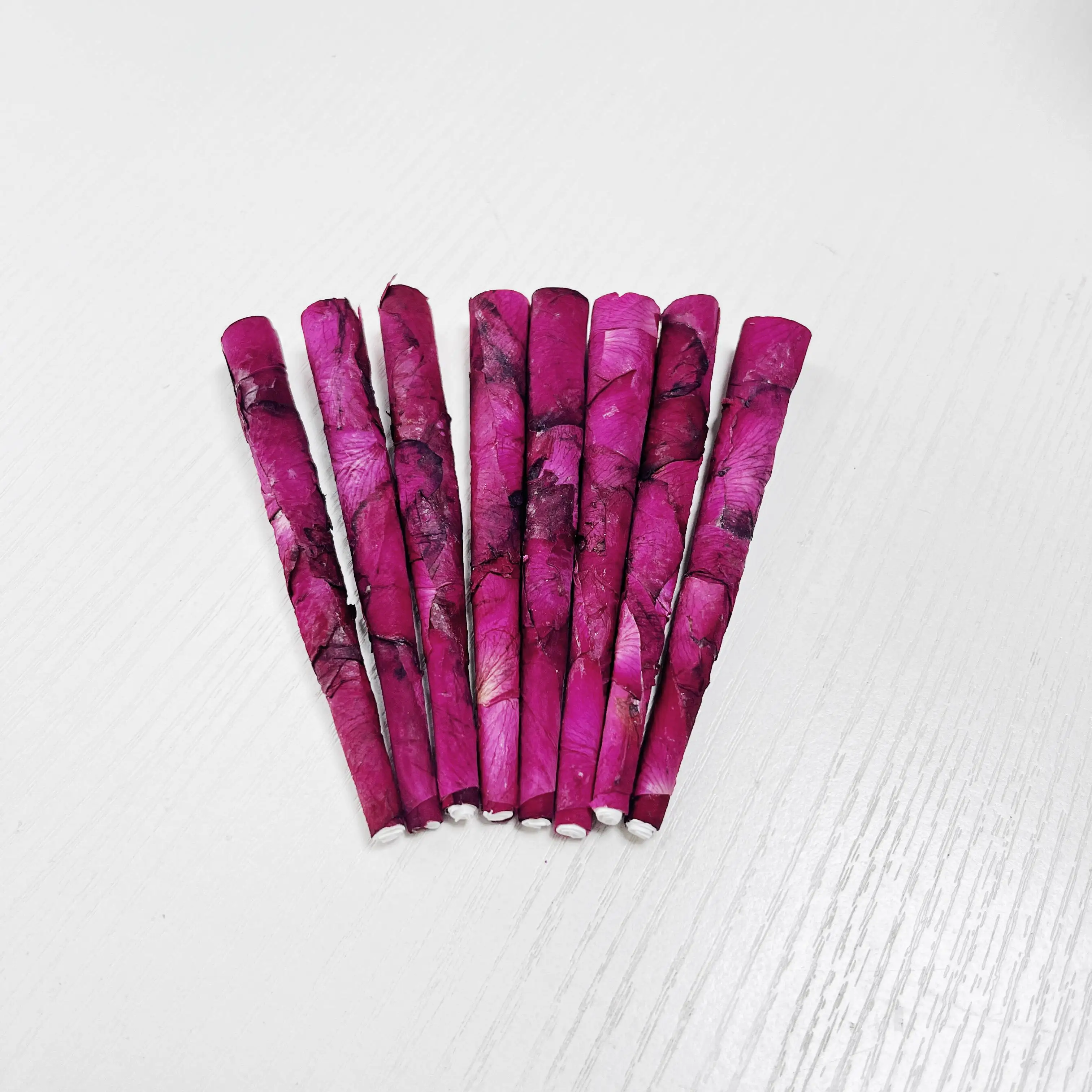 Good Quality King Size Smoking Cones Made Of Real Rose Petal Cigarette ...