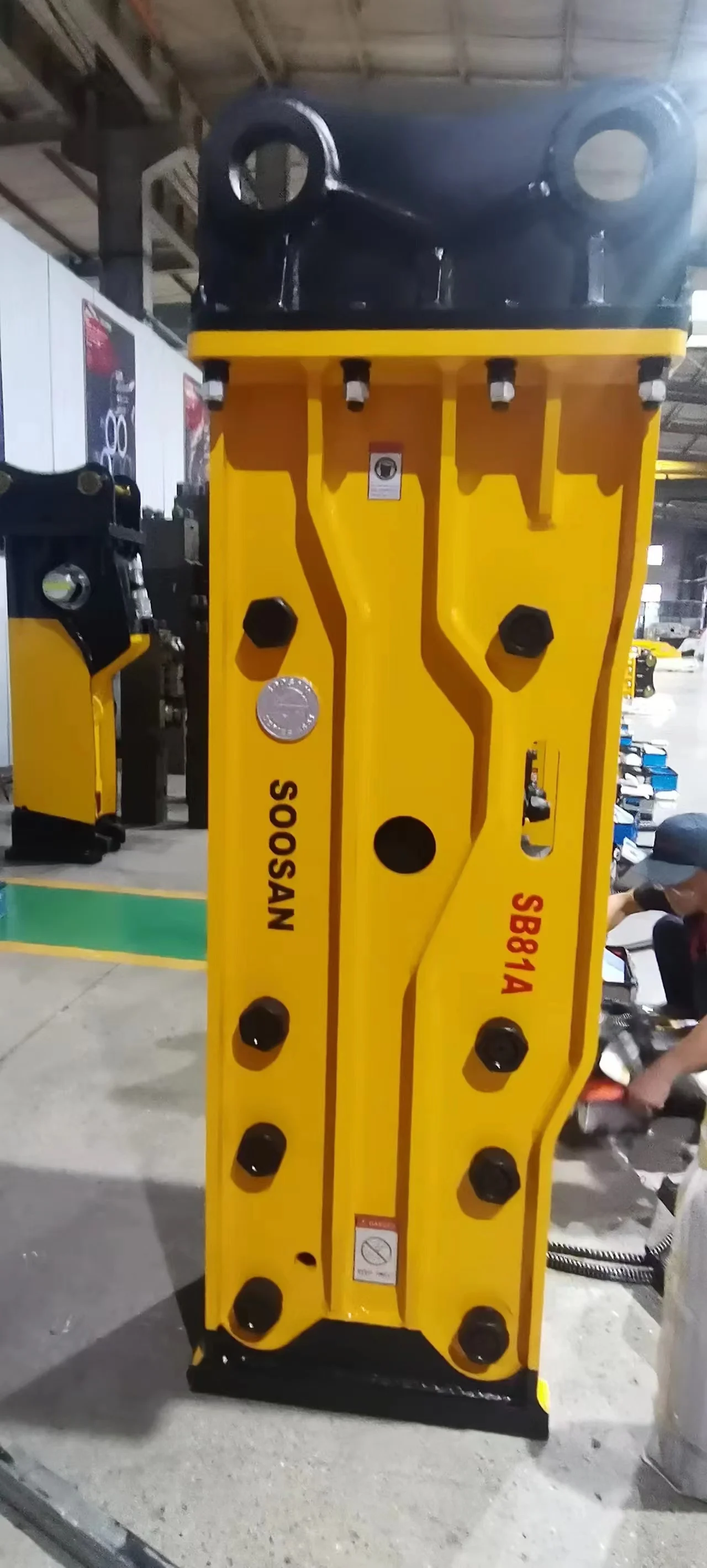 Soosan SB30 Hydraulic Rock Hammer for 2.5-4.5 Tons Excavator