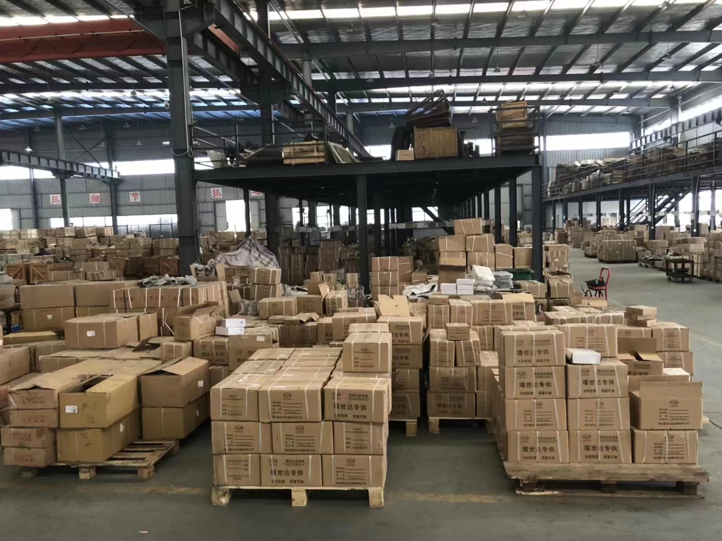 Truck Engine Fuel Filter Oil Water Separator Filter Fs20218 ...