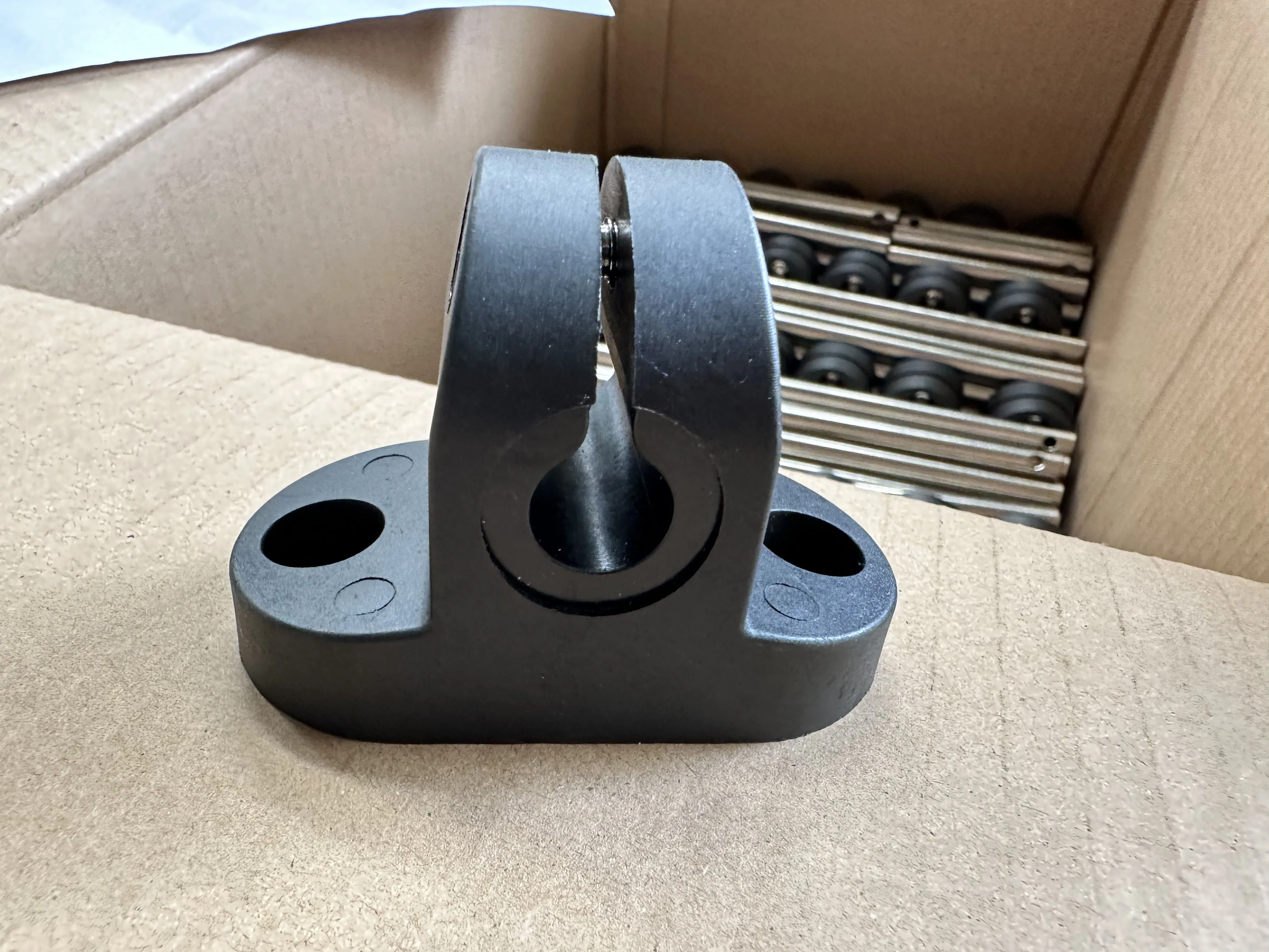 High Quality Plastic T Type Clamps for Conveyor Accessories