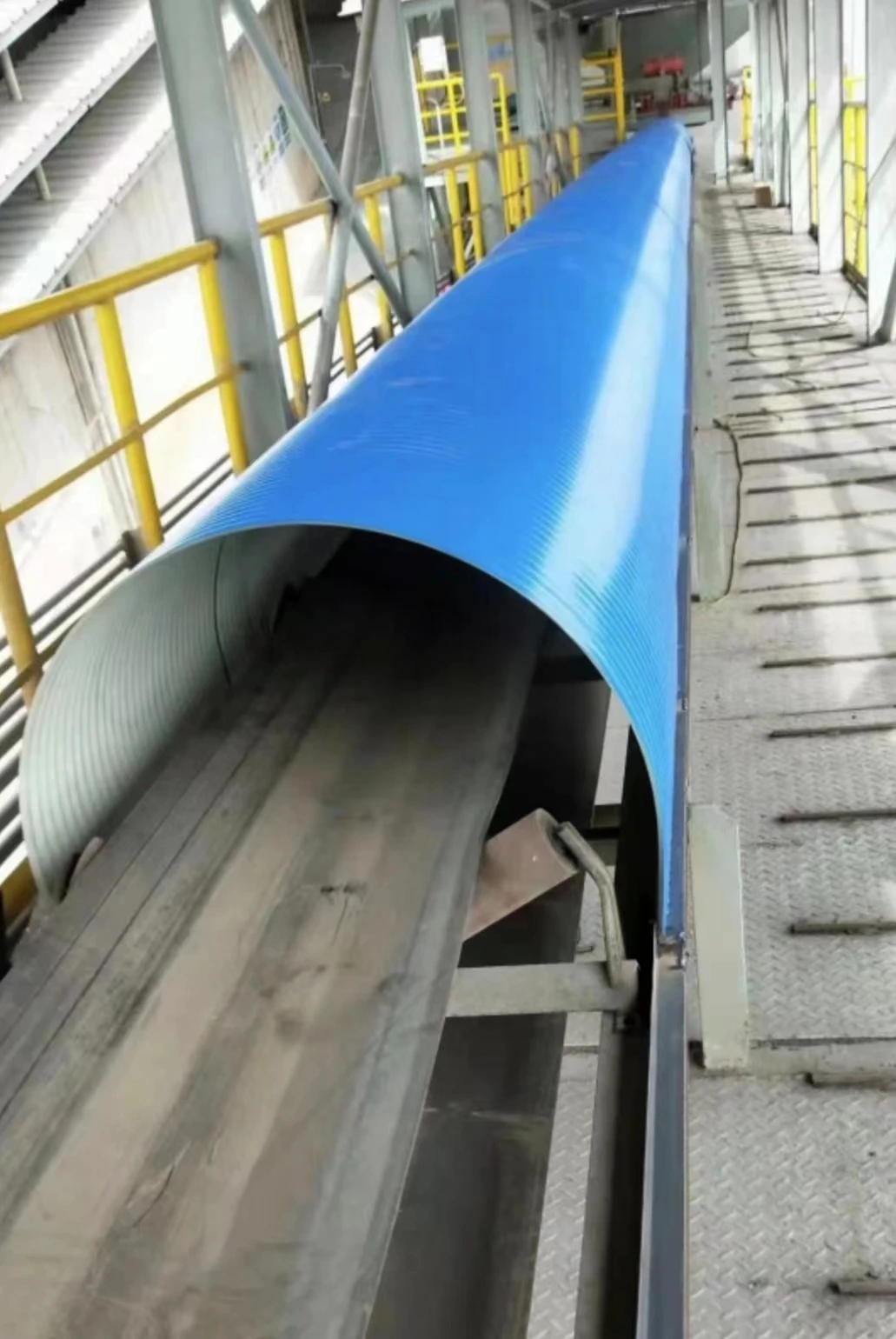 Truck Loading Radial Stacking Crawler Belt Conveyor Mobile Stacker ...