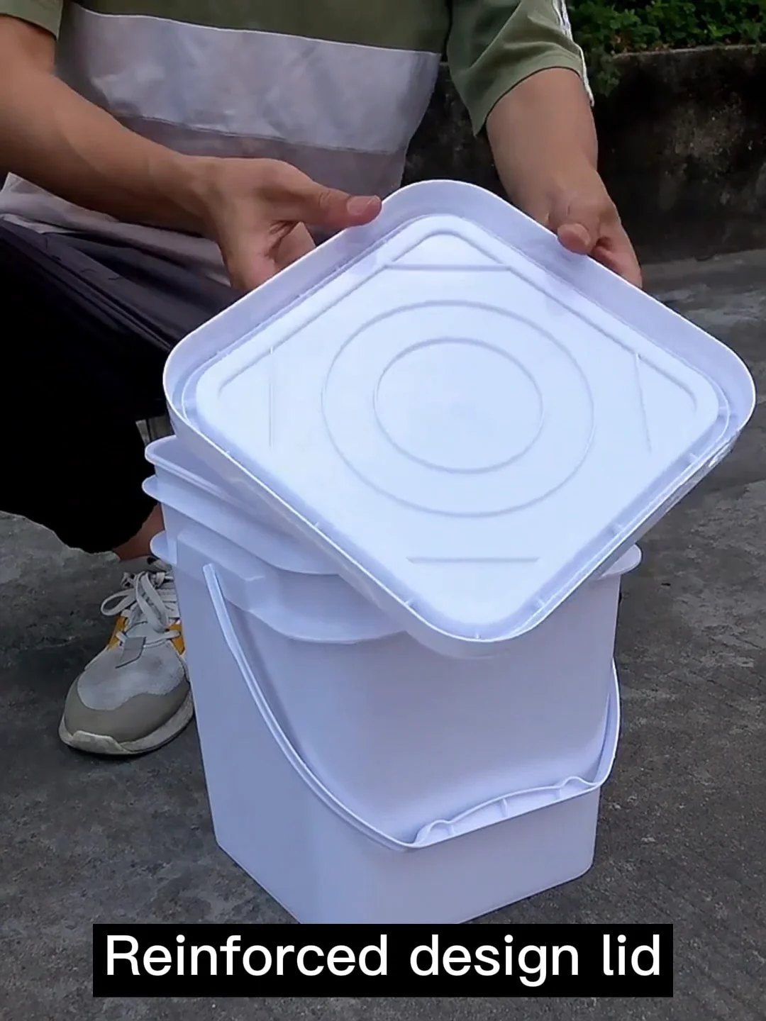 Leadloong - Thickened Plastic Square Bucket With Lid Water Bucket Food ...