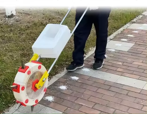 Hand Push Granular Fertilizer Applicator Spreader Fertilizer ...