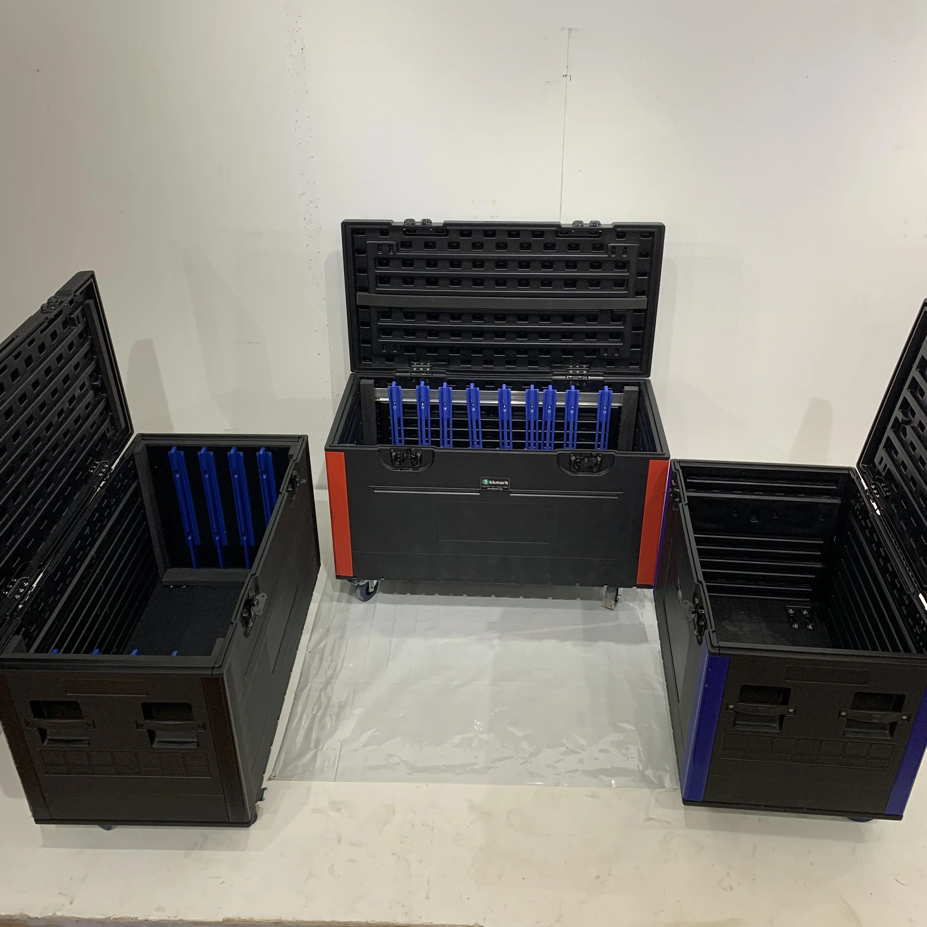 HDPE Plastic Flight Case for LED Display Screen - Adjustable Size